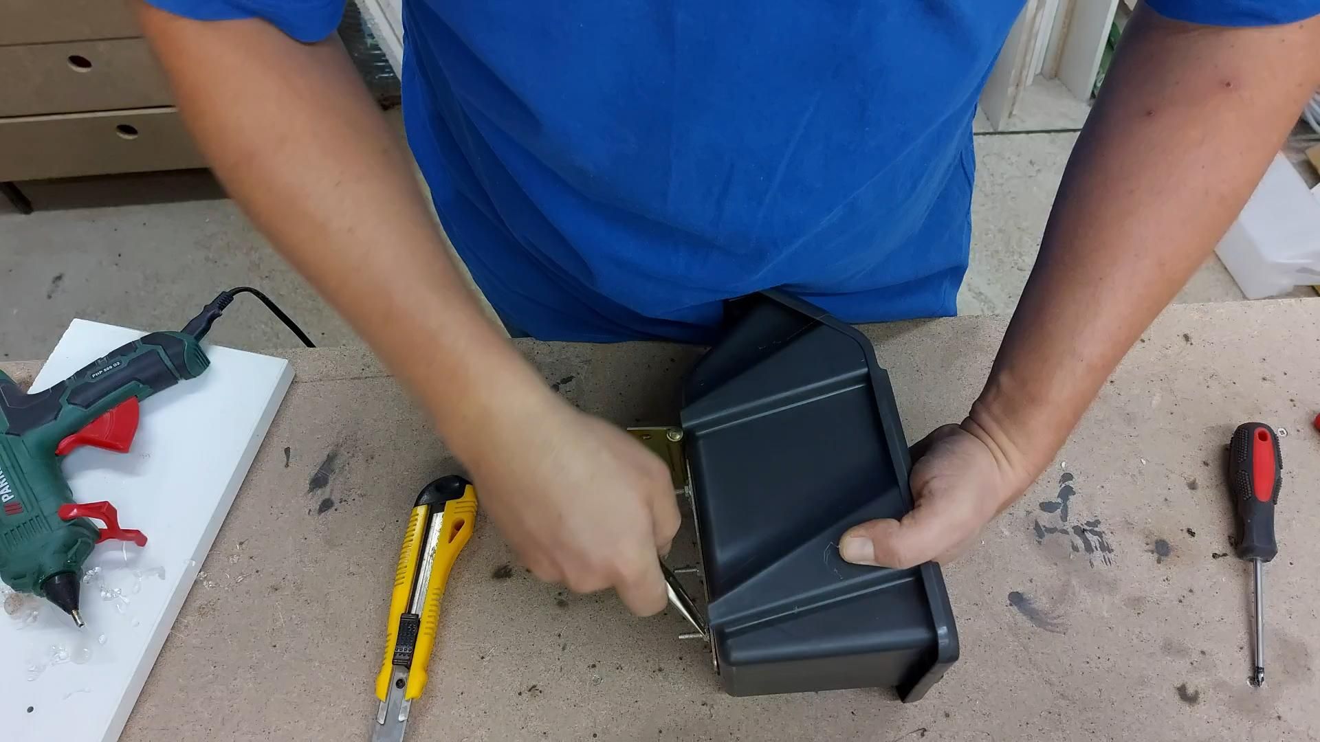 Building an RC Feeder Airboat for Fishing : 11 Steps (with Pictures ...