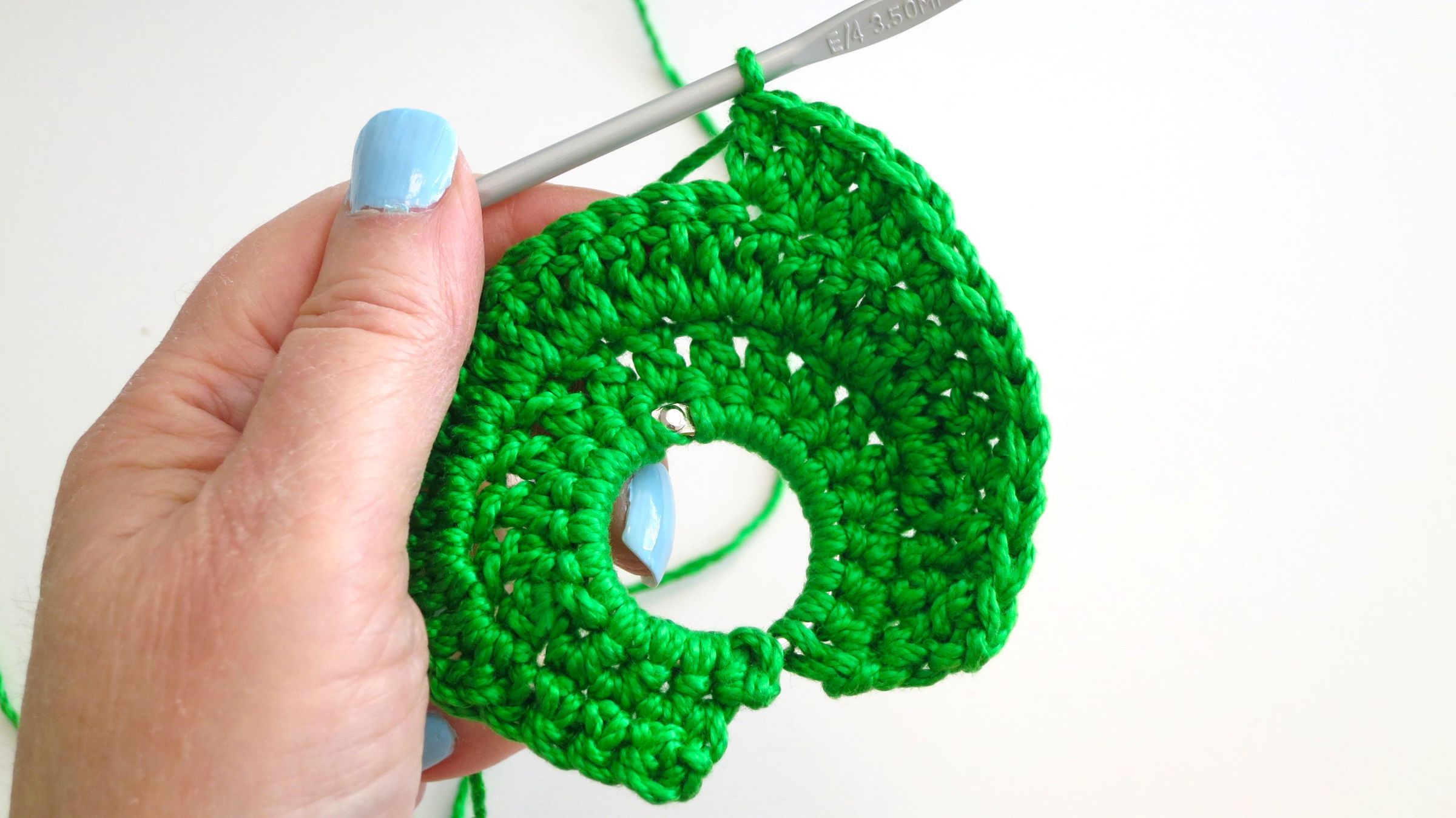 How to Crochet Air Plant Pods : 15 Steps (with Pictures) - Instructables