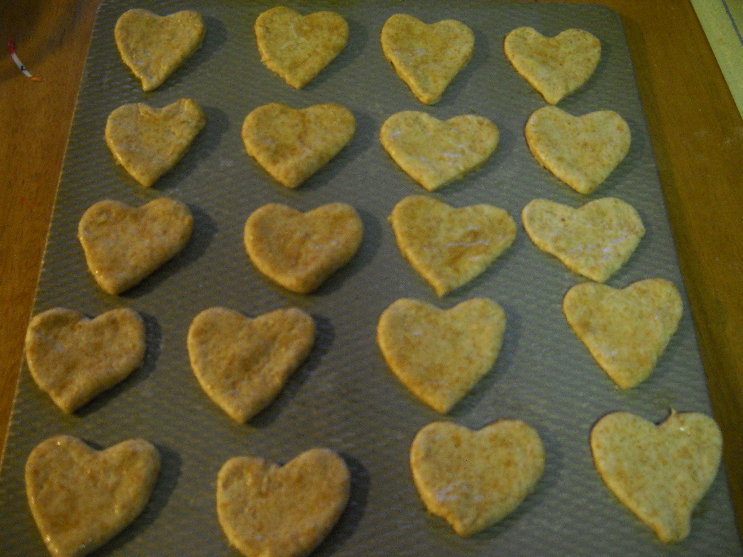 Heart-Shaped Crackers : 11 Steps (with Pictures) - Instructables