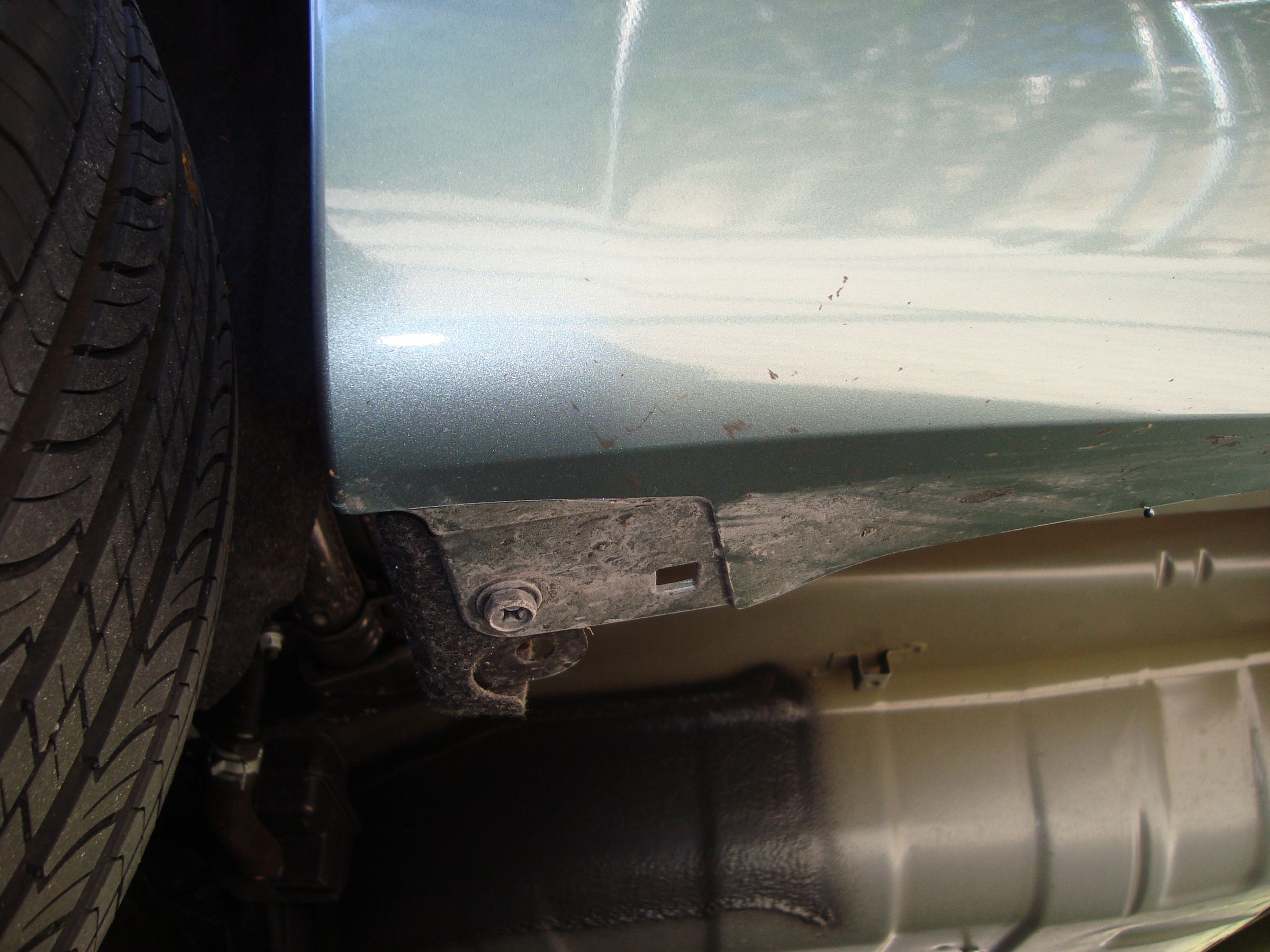 How to Install Splash Guard / Mud Guard : 4 Steps - Instructables