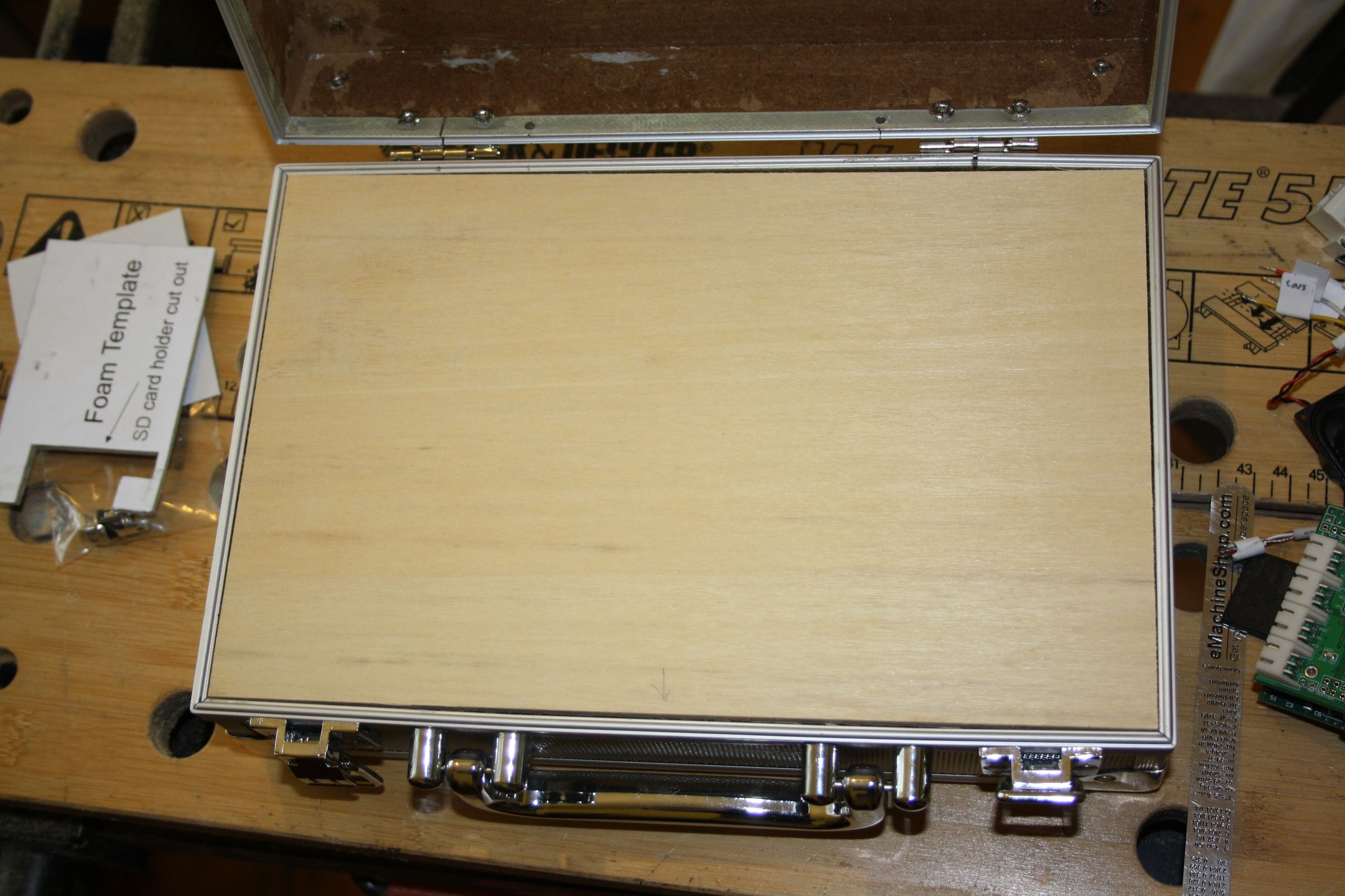 LapPi - a Raspberry Pi Netbook : 14 Steps (with Pictures) - Instructables