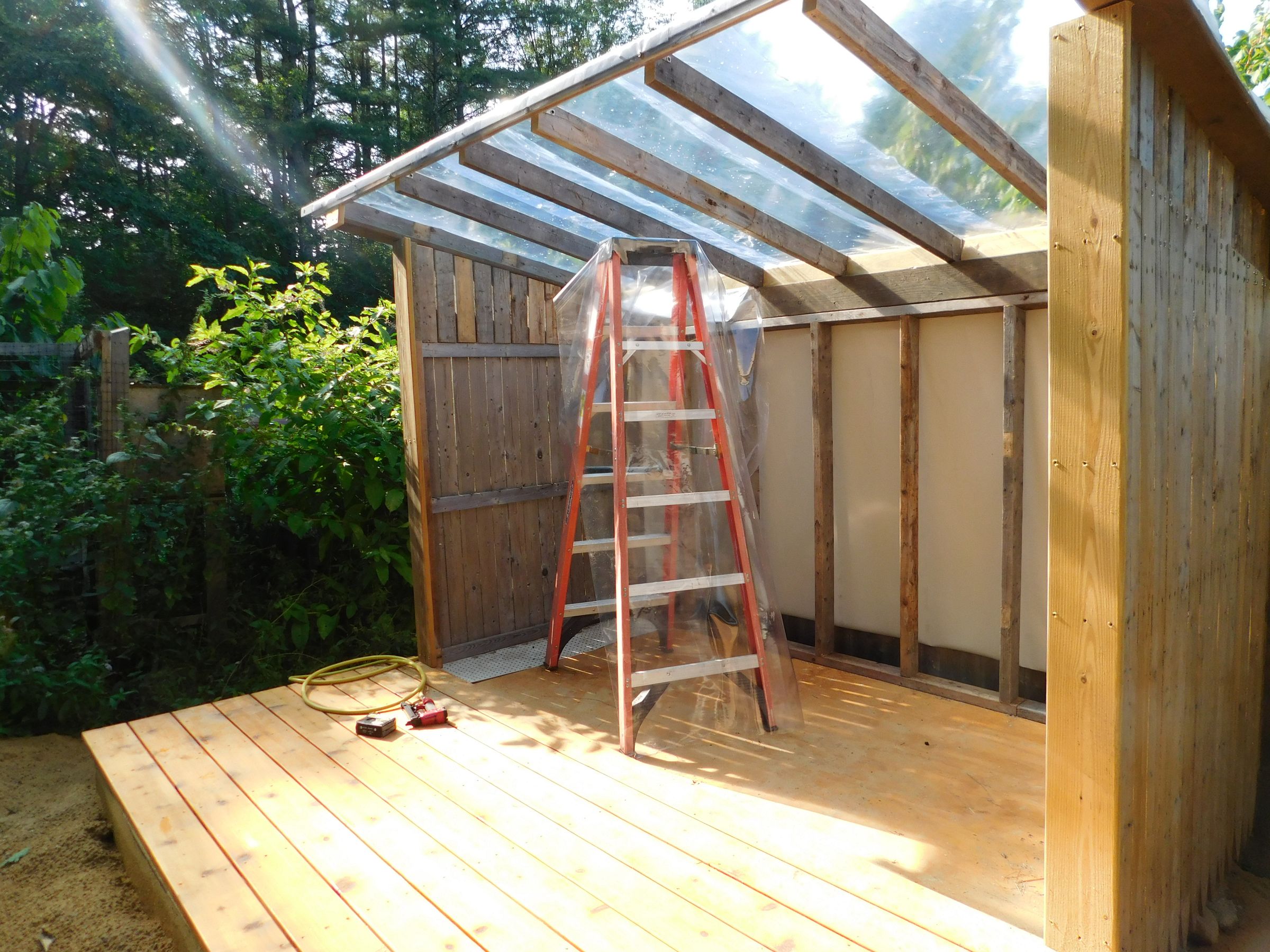 Solarium She Shed & Dancing Deck : 10 Steps (with Pictures) - Instructables