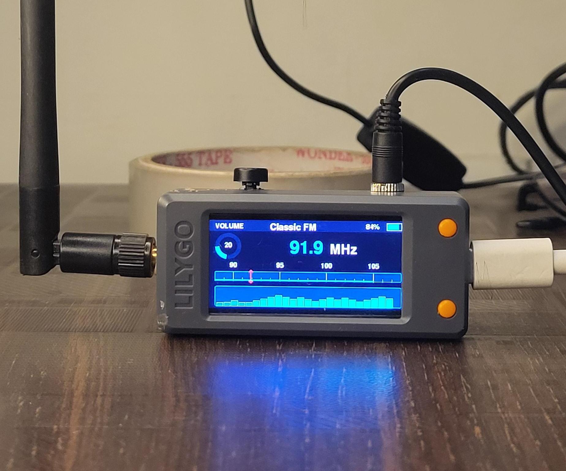 DIY ESP32 FM Radio With AMOLED Display & RDA5807 : 7 Steps - Instructables