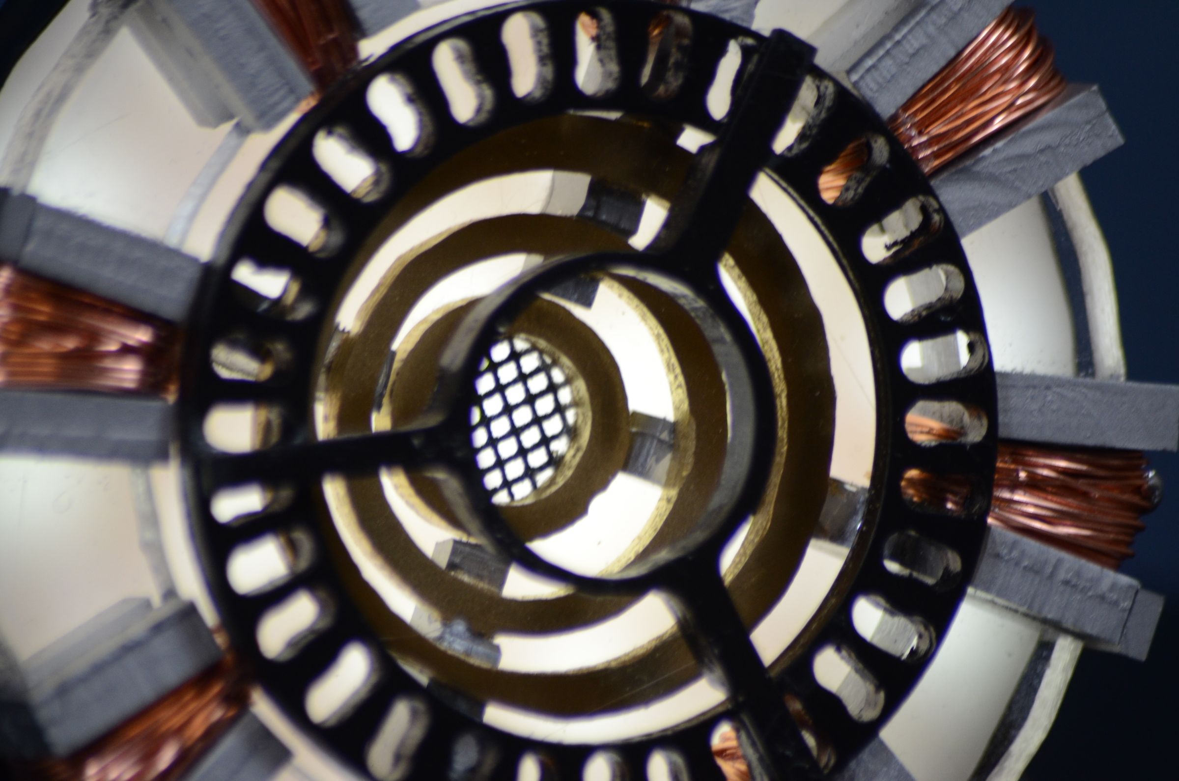 Create a Wearable Arc Reactor : 5 Steps (with Pictures) - Instructables