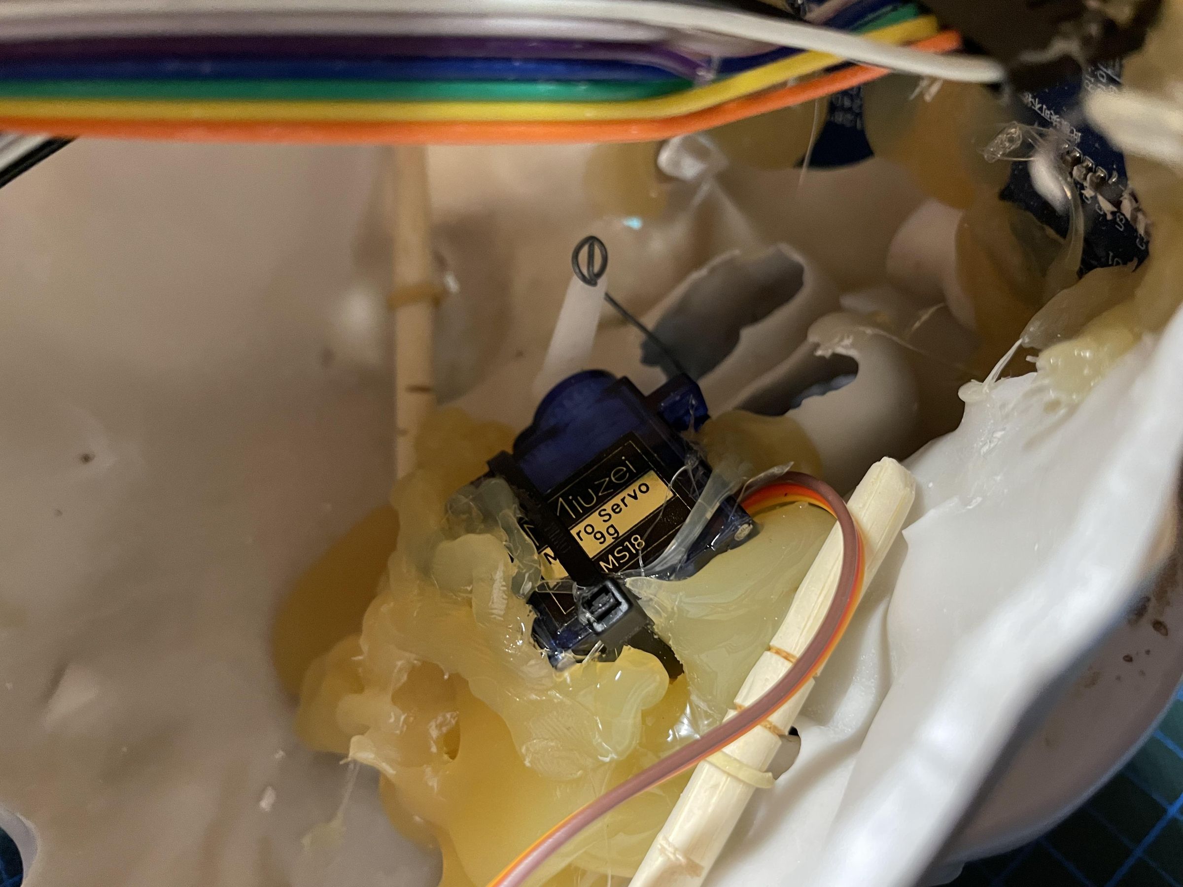 Uncanny Eyes Halloween Skull Animatronic : 4 Steps (with Pictures ...