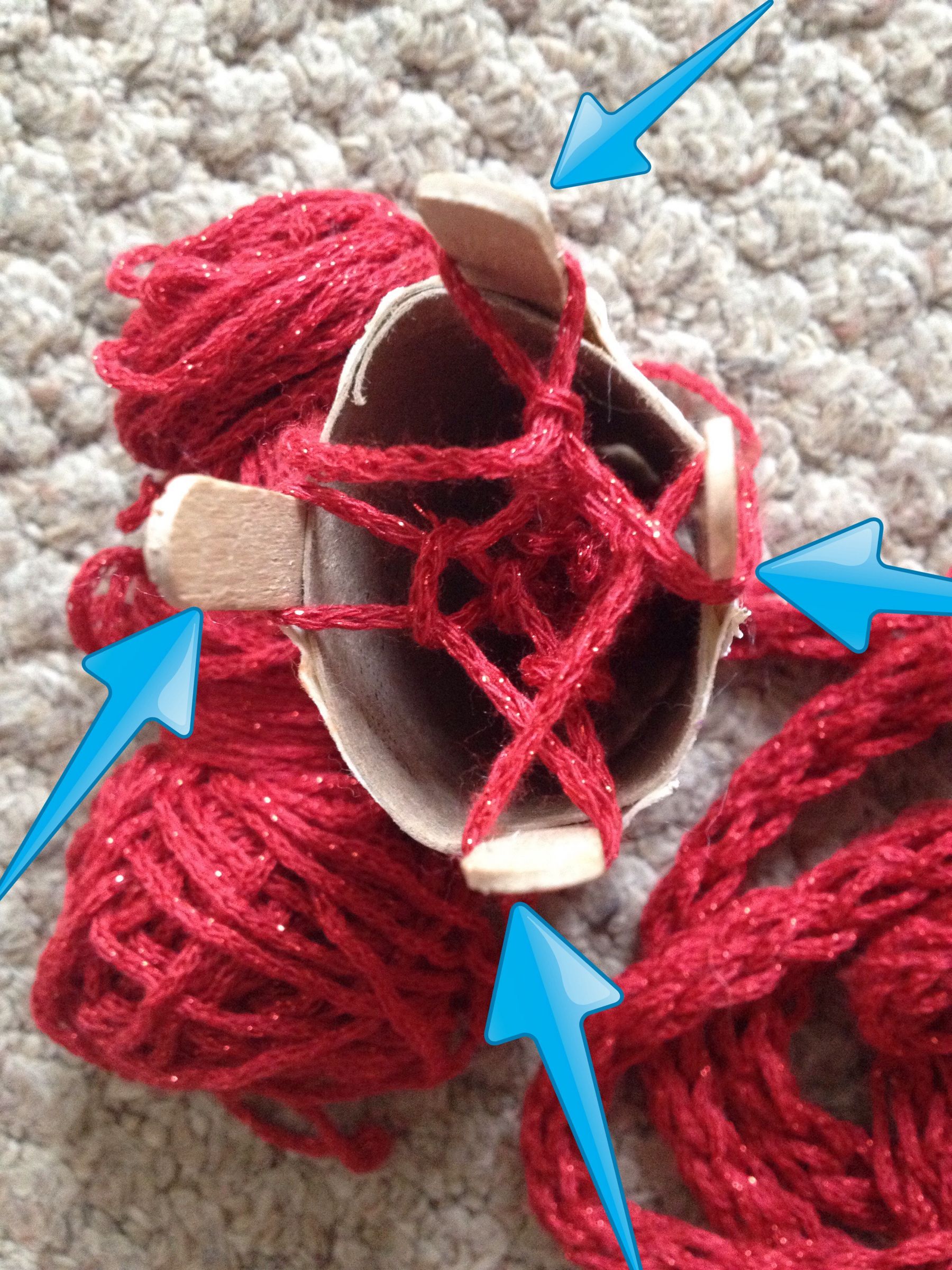 Awesome Finger Knitting Tube : 6 Steps - Instructables