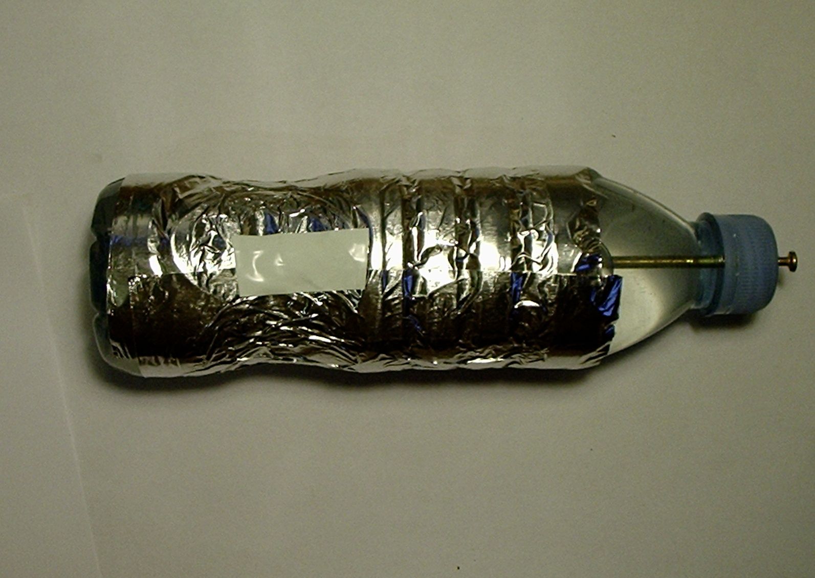 Make a Water Bottle Capacitor : 11 Steps - Instructables