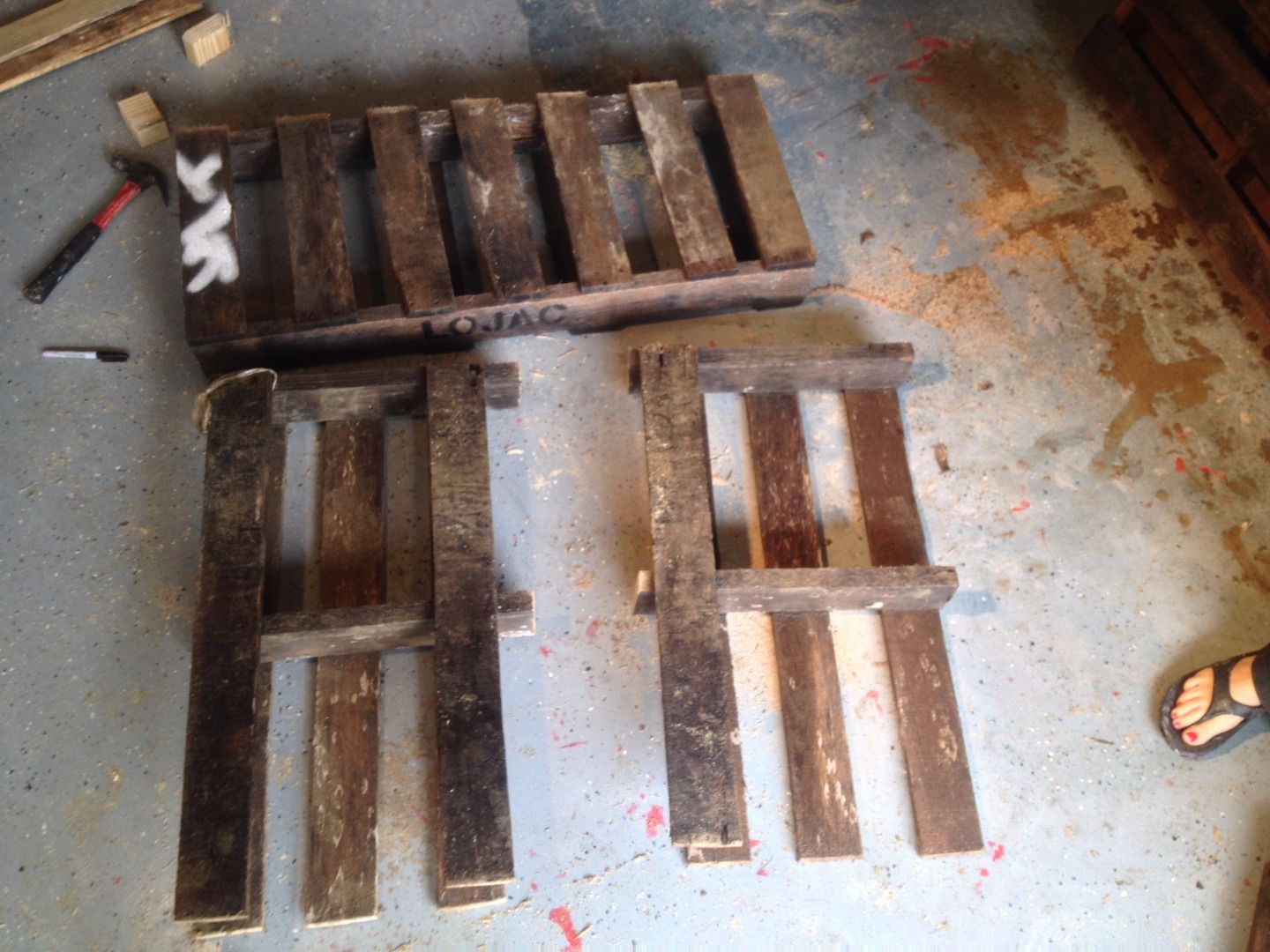 Pallet Bench : 4 Steps (with Pictures) - Instructables