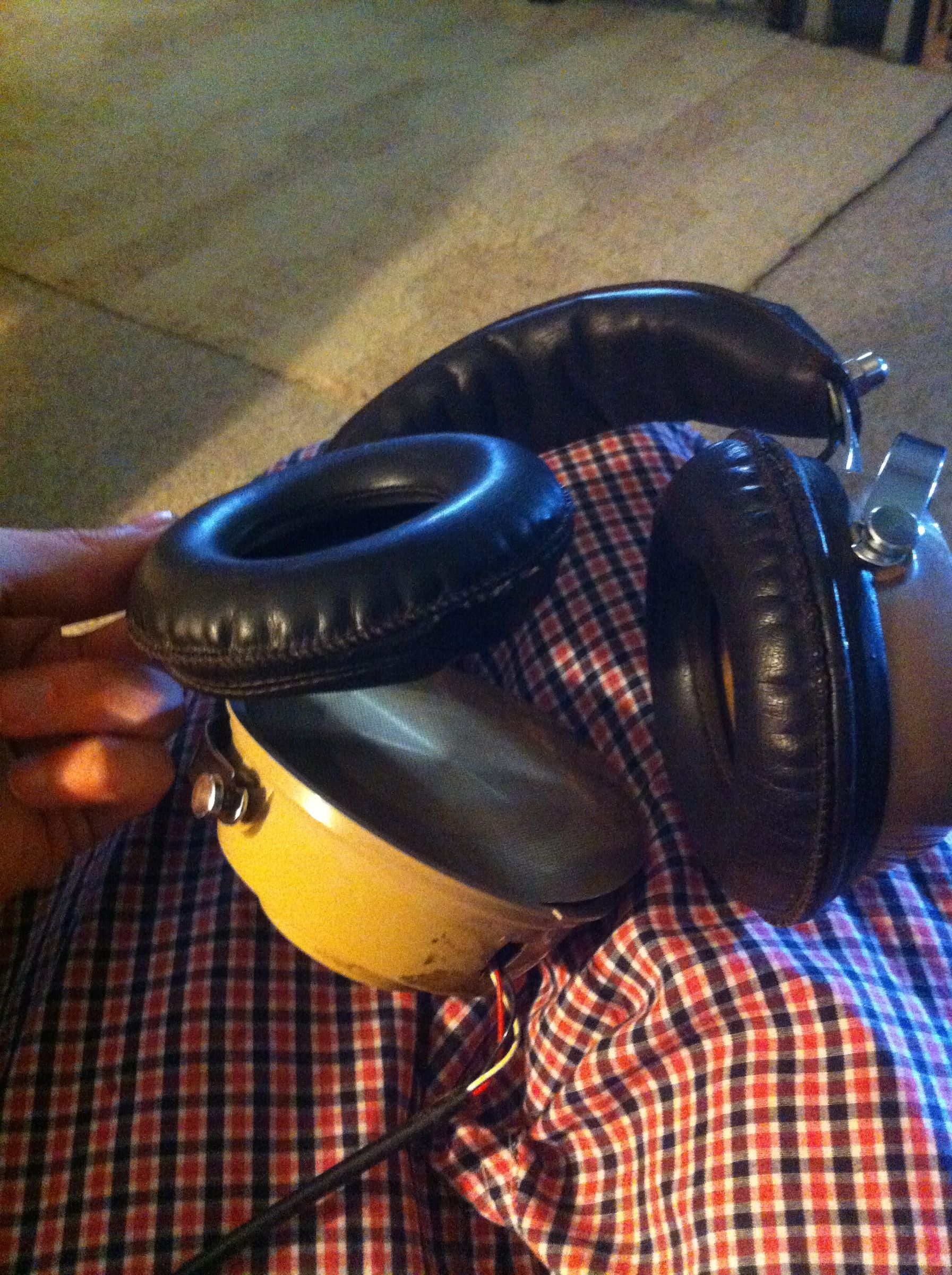 Breathe New Life Into Old Headphones : 8 Steps (with Pictures ...