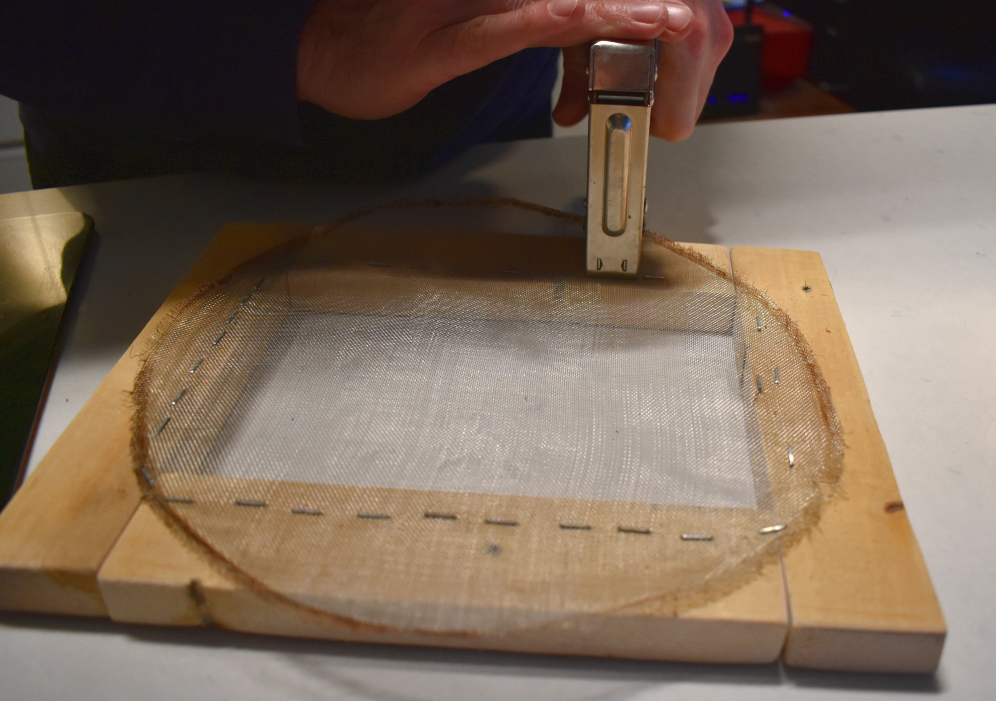 Paper Mould and Deckle : 4 Steps (with Pictures) - Instructables