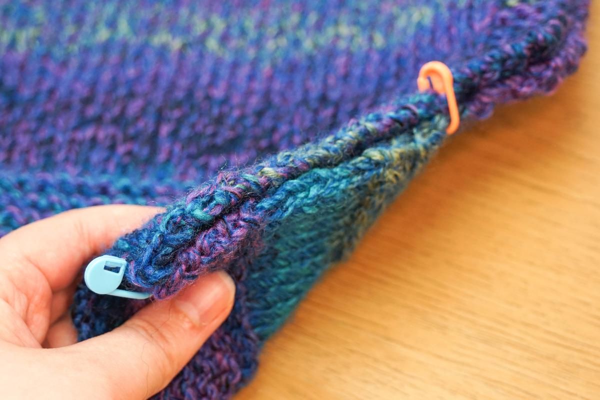 How to Knit a Hooded Scarf | Easy Balaclava Knitting Pattern : 10 Steps ...