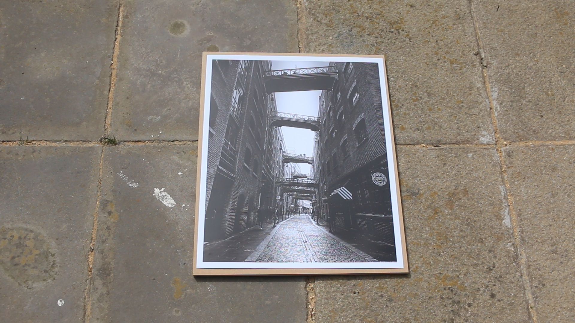 How to Mount Photos Without a Frame : 4 Steps (with Pictures ...