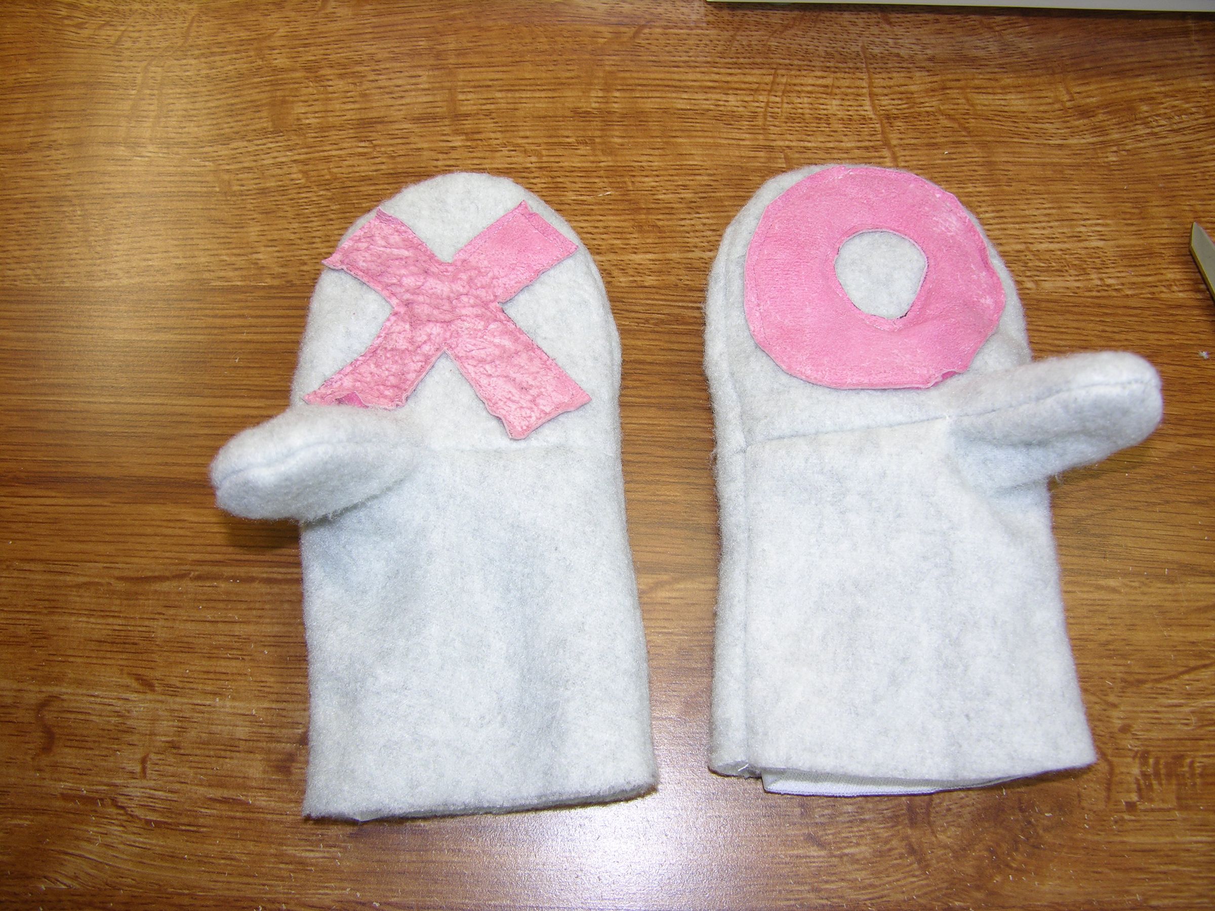 Valentine Heart and Hug Waterproof Mittens : 12 Steps (with Pictures ...