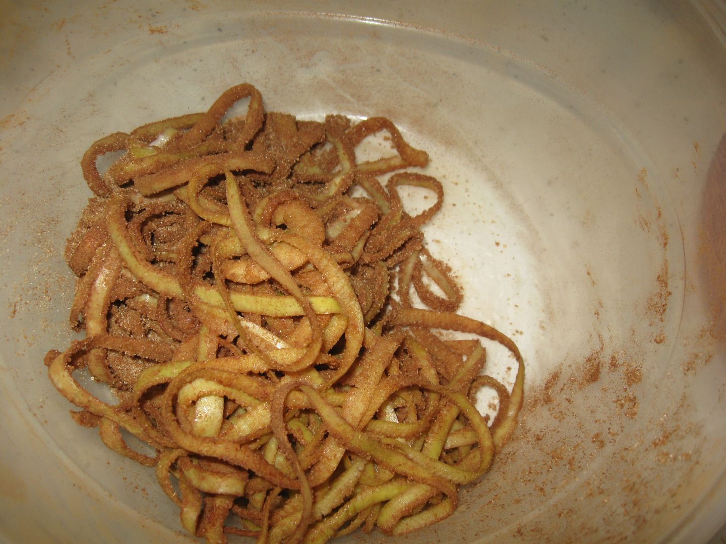 Dehydrated Apple Strings : 10 Steps - Instructables