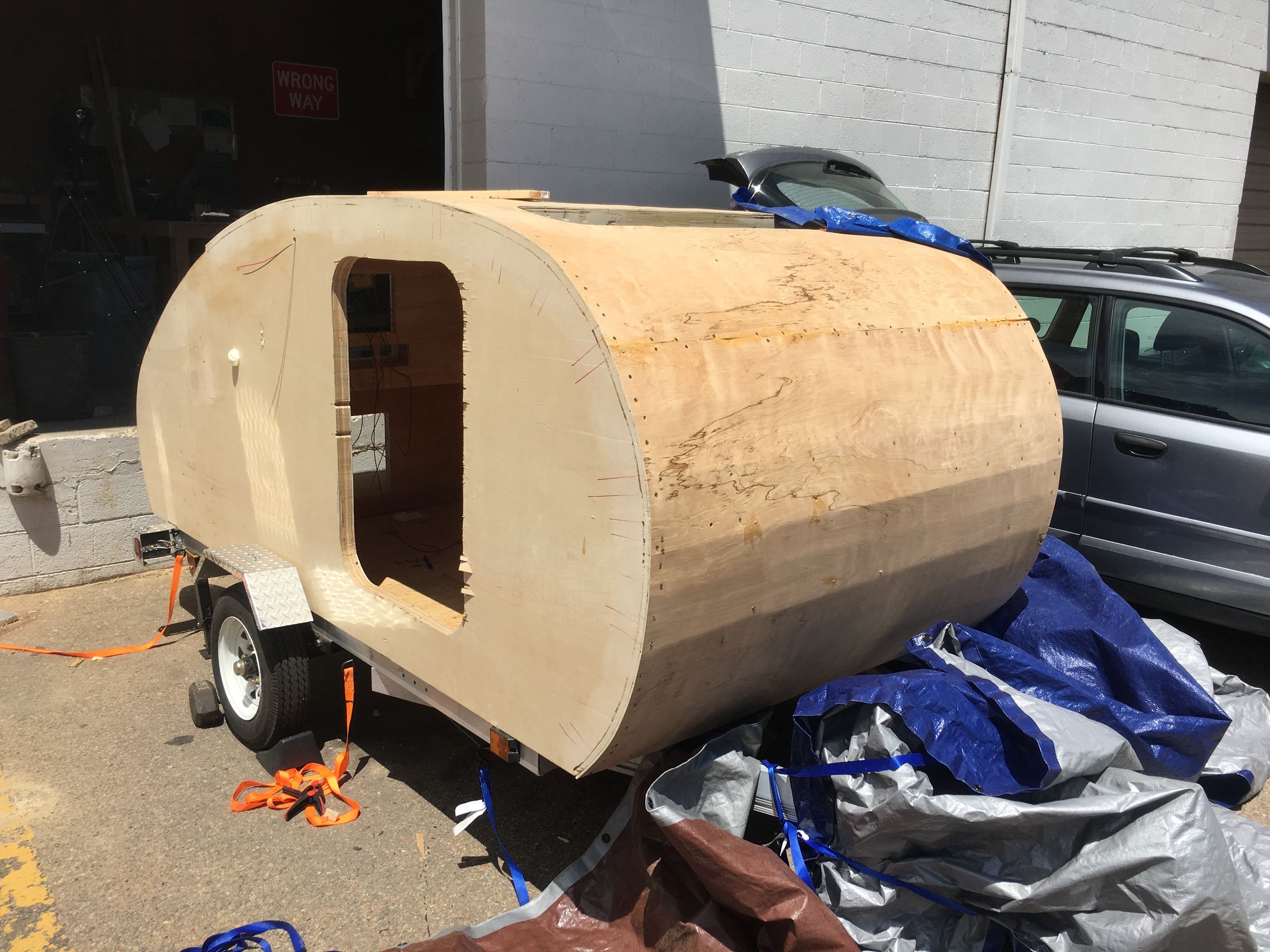 Teardrop Trailer Tiny Home : 9 Steps (with Pictures) - Instructables