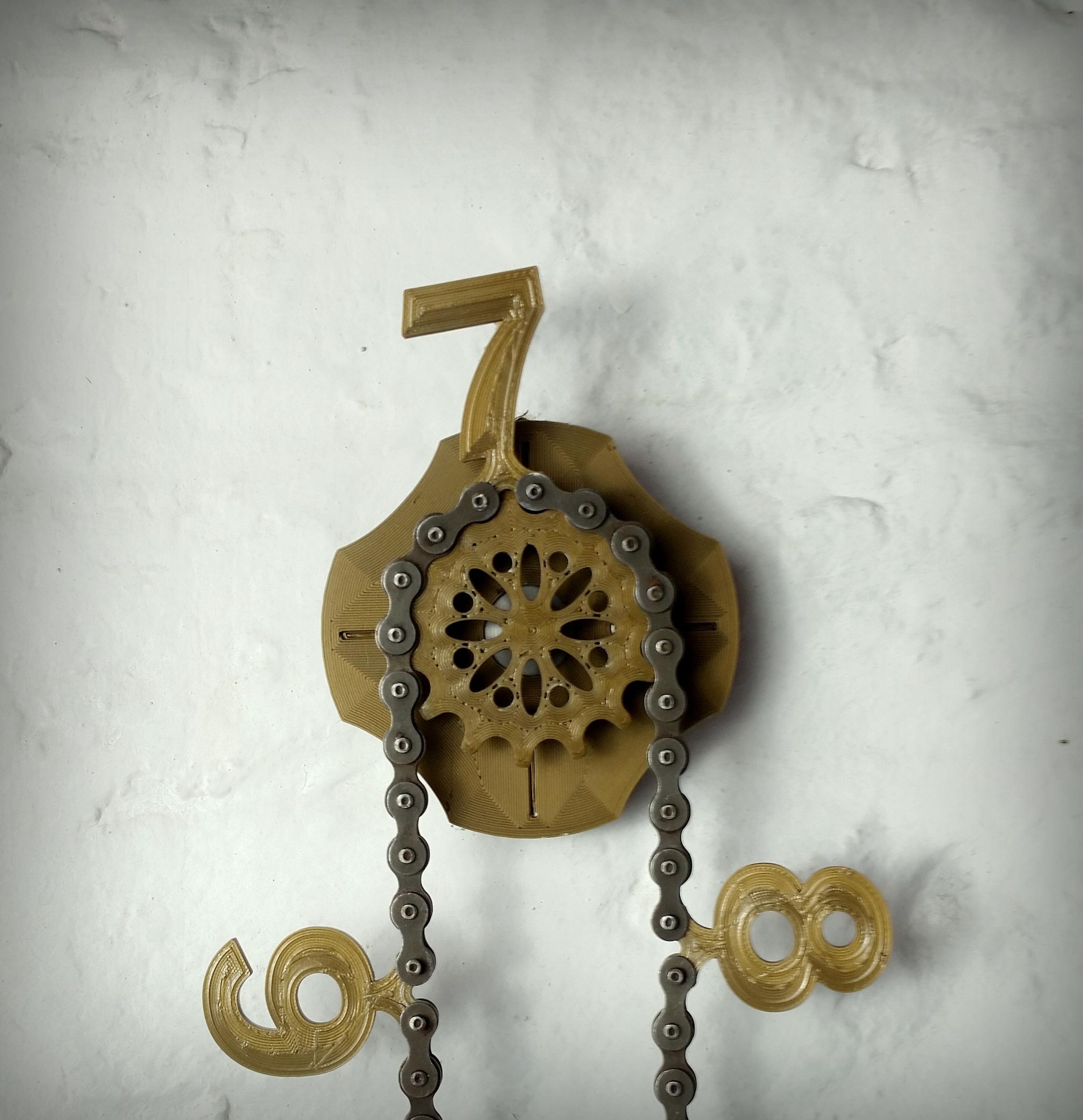 Bicycle Chain Clock (Low Part Count) : 5 Steps (with Pictures ...
