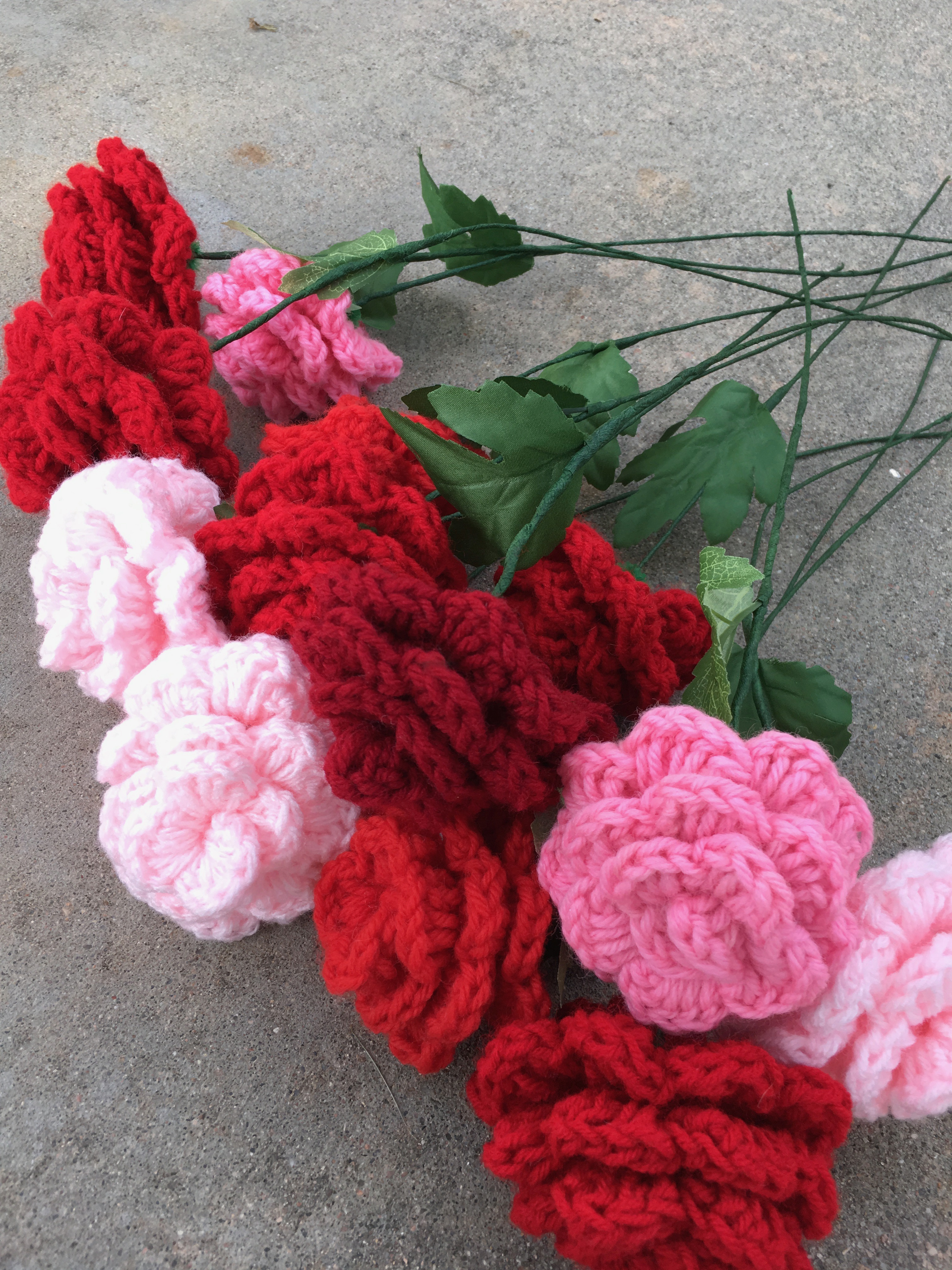 How do you crochet a rose store