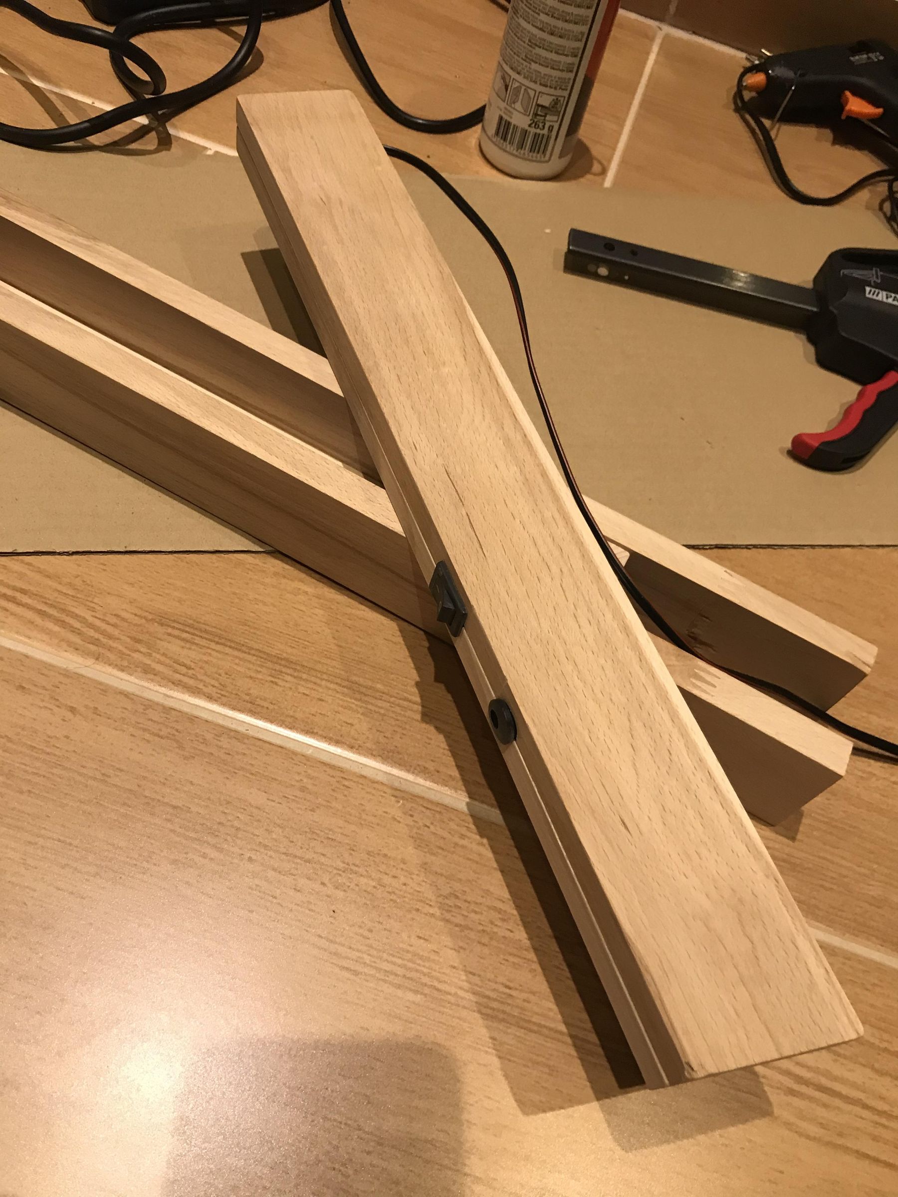 Easy Wooden Desk Lamp : 13 Steps (with Pictures) - Instructables