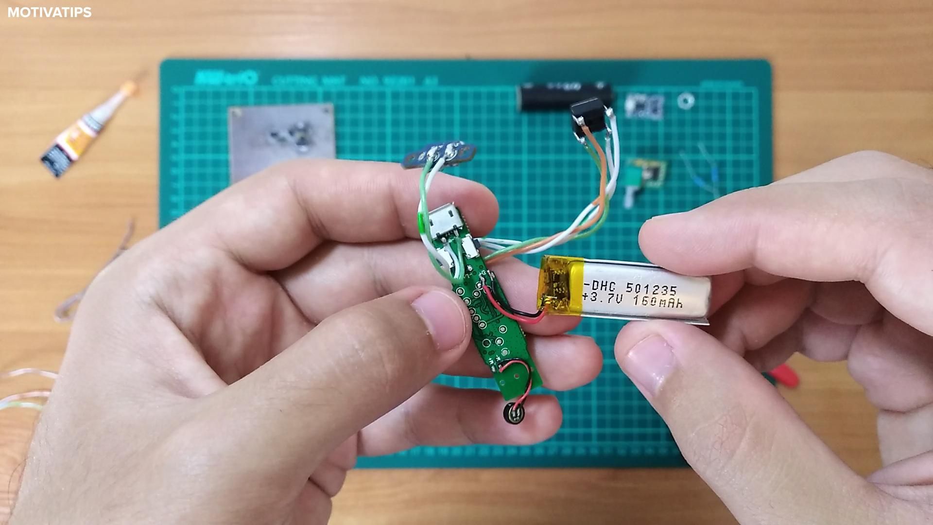 DIY Bluetooth Speaker (how-to) : 4 Steps (with Pictures) - Instructables