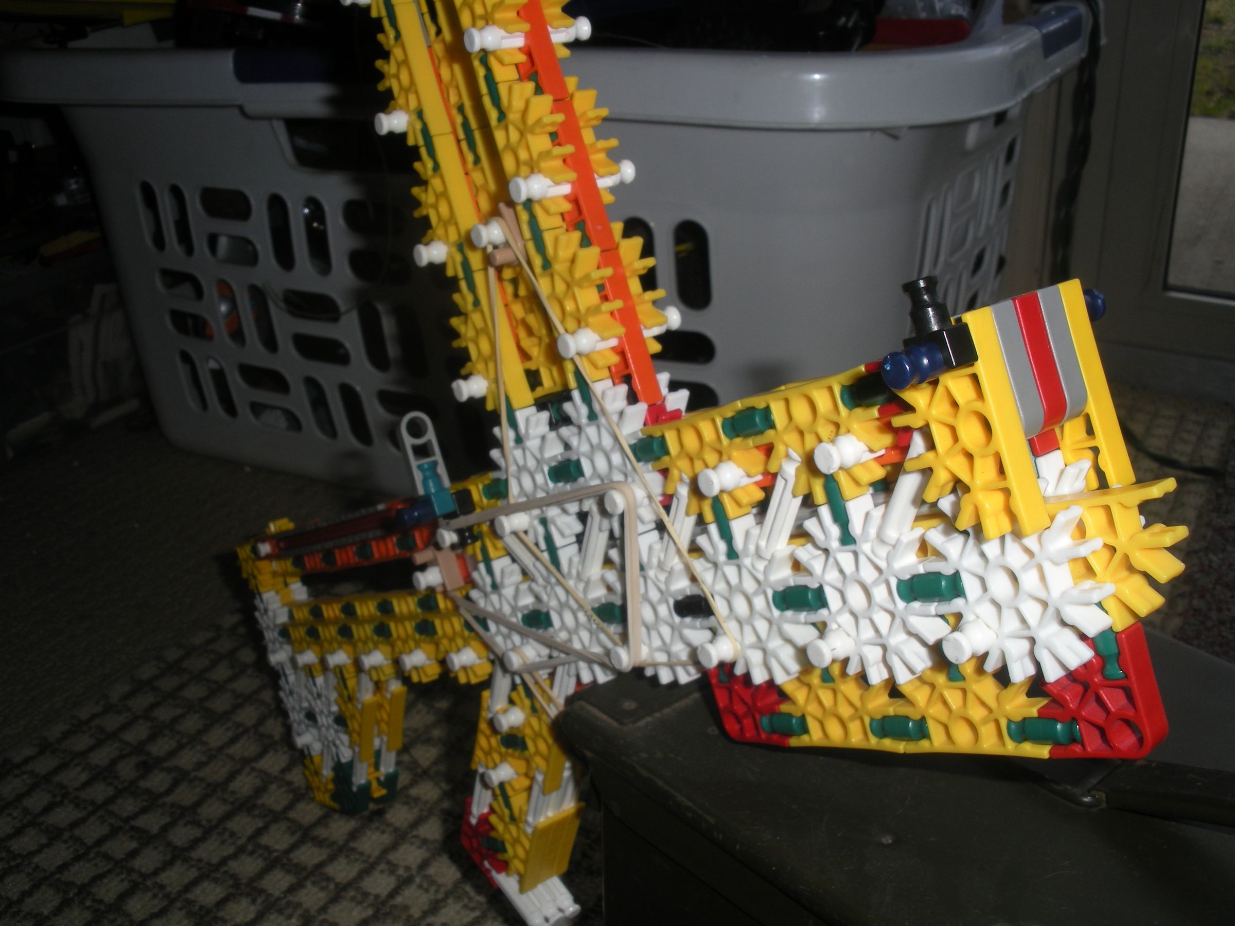 Rav3n Hawk K'NEX Gun - Instructables