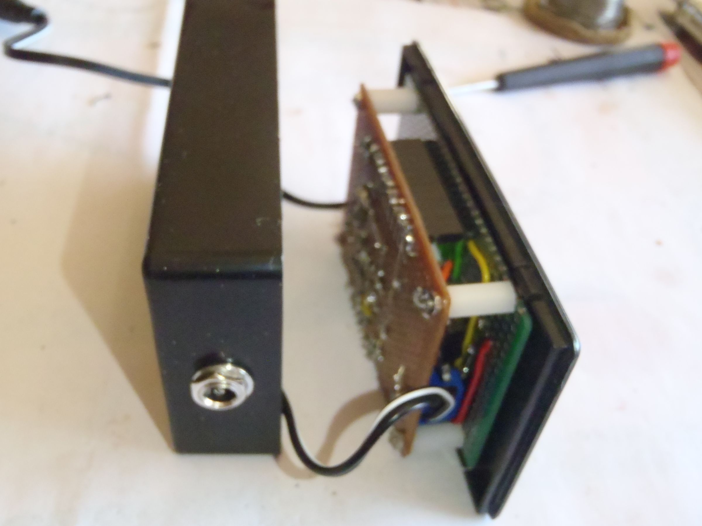 Small Current Circuit Breaker : 8 Steps (with Pictures) - Instructables