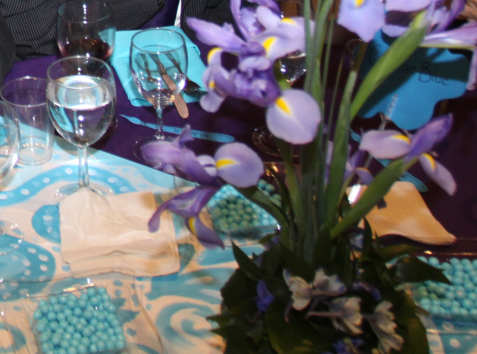 Hand Painted Table Runners : 6 Steps (with Pictures) - Instructables