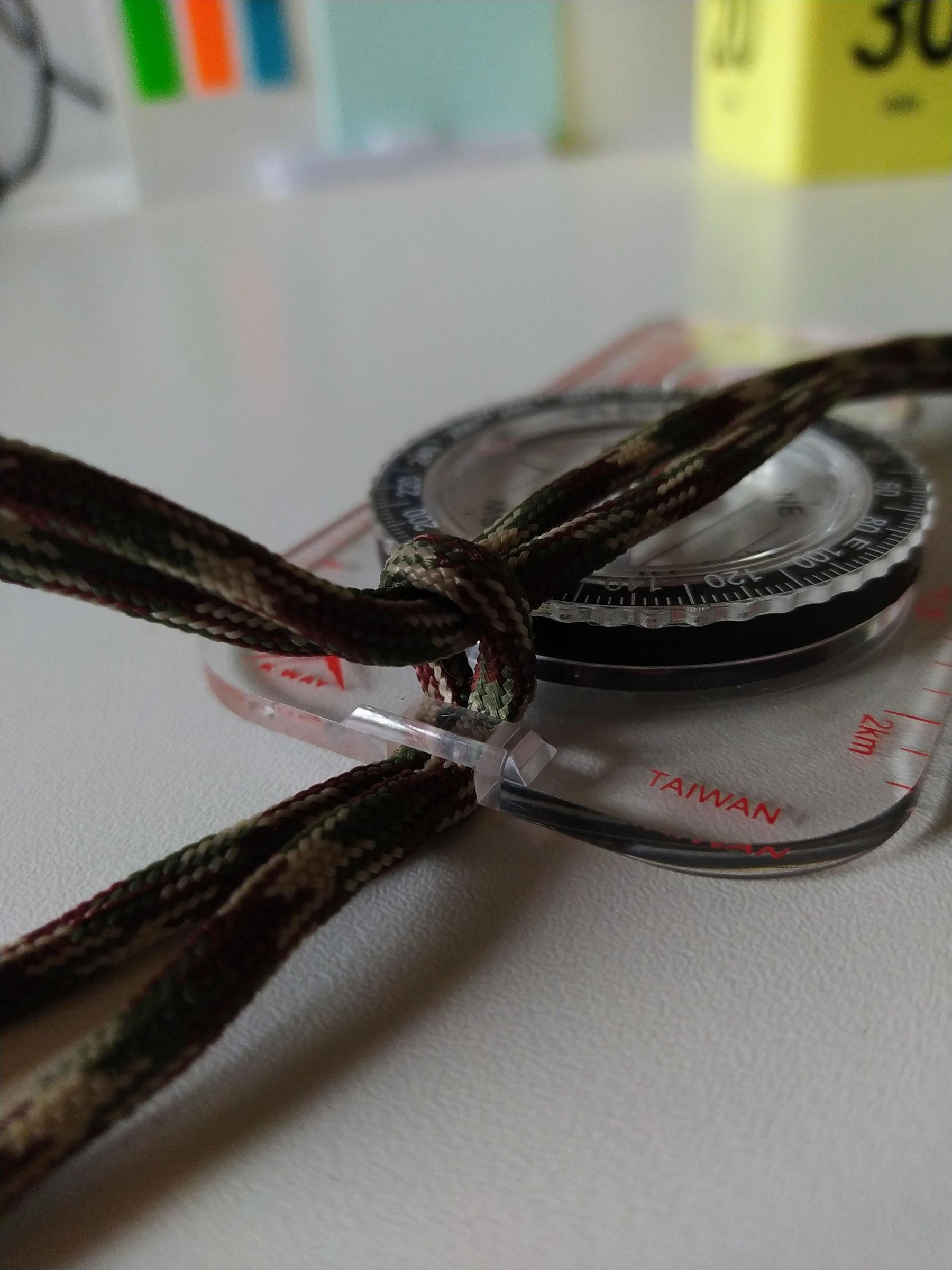 Paracord Compass Lanyard - Instructables