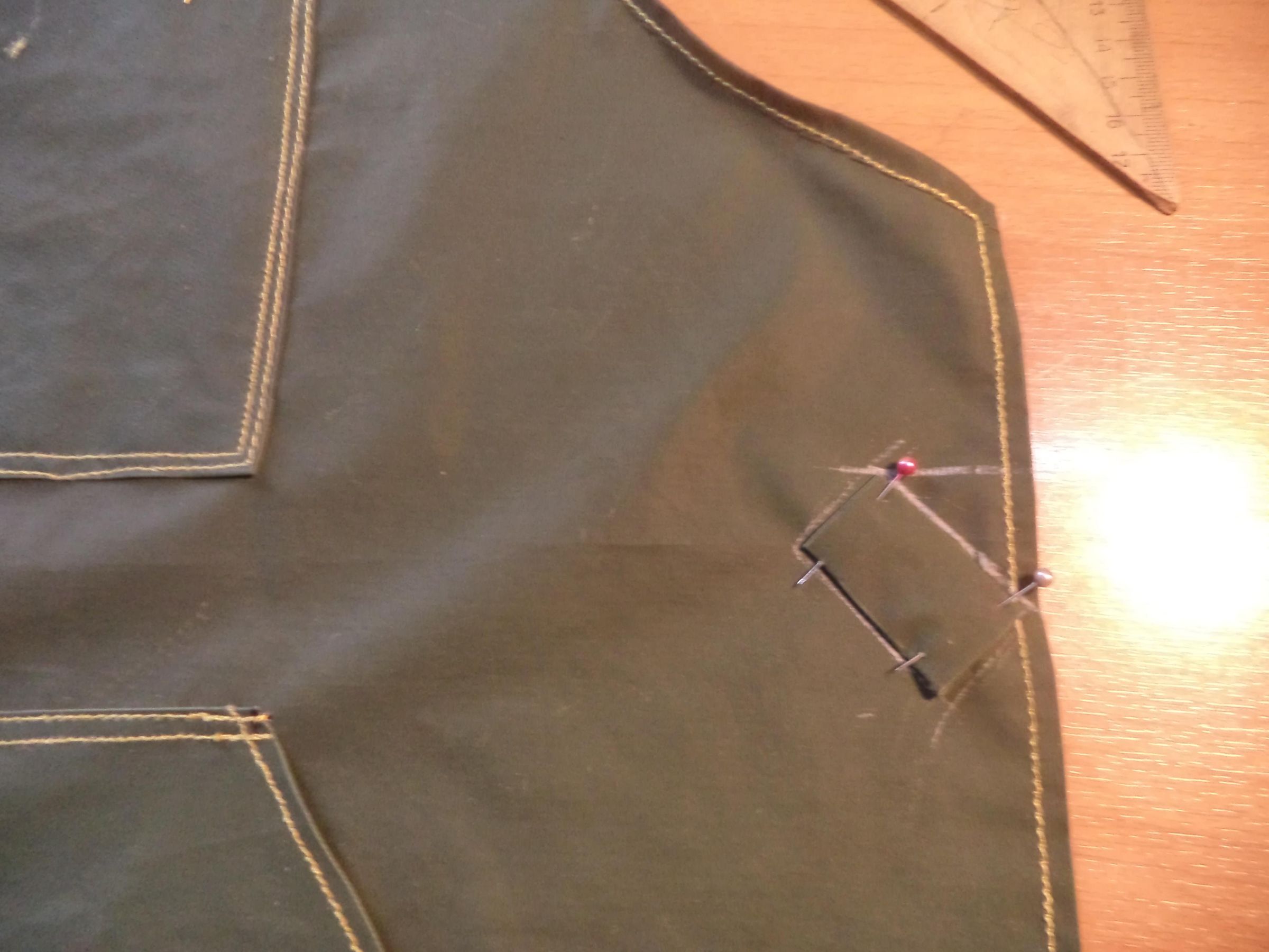 Upgrading Cheap-o Workshop Apron : 24 Steps (with Pictures) - Instructables