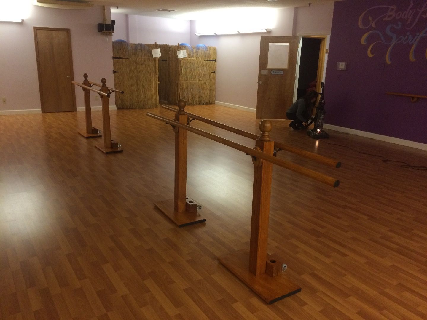 Ballet Barre : 3 Steps (with Pictures) - Instructables