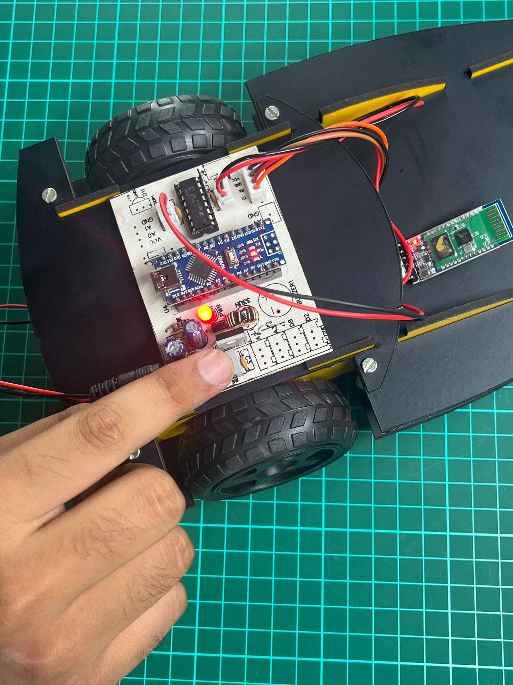 Bluetooth Controlled Car Arduino Based : 14 Steps - Instructables