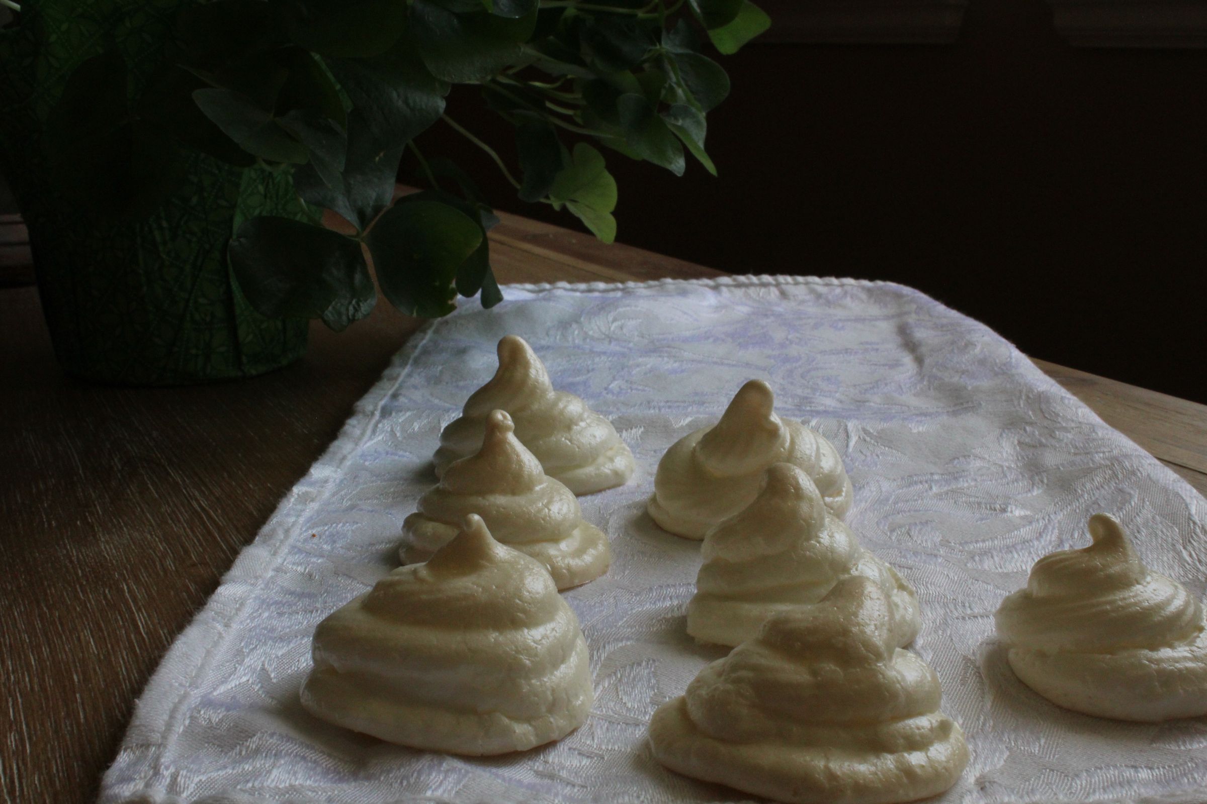 Science of Meringue : 8 Steps (with Pictures) - Instructables
