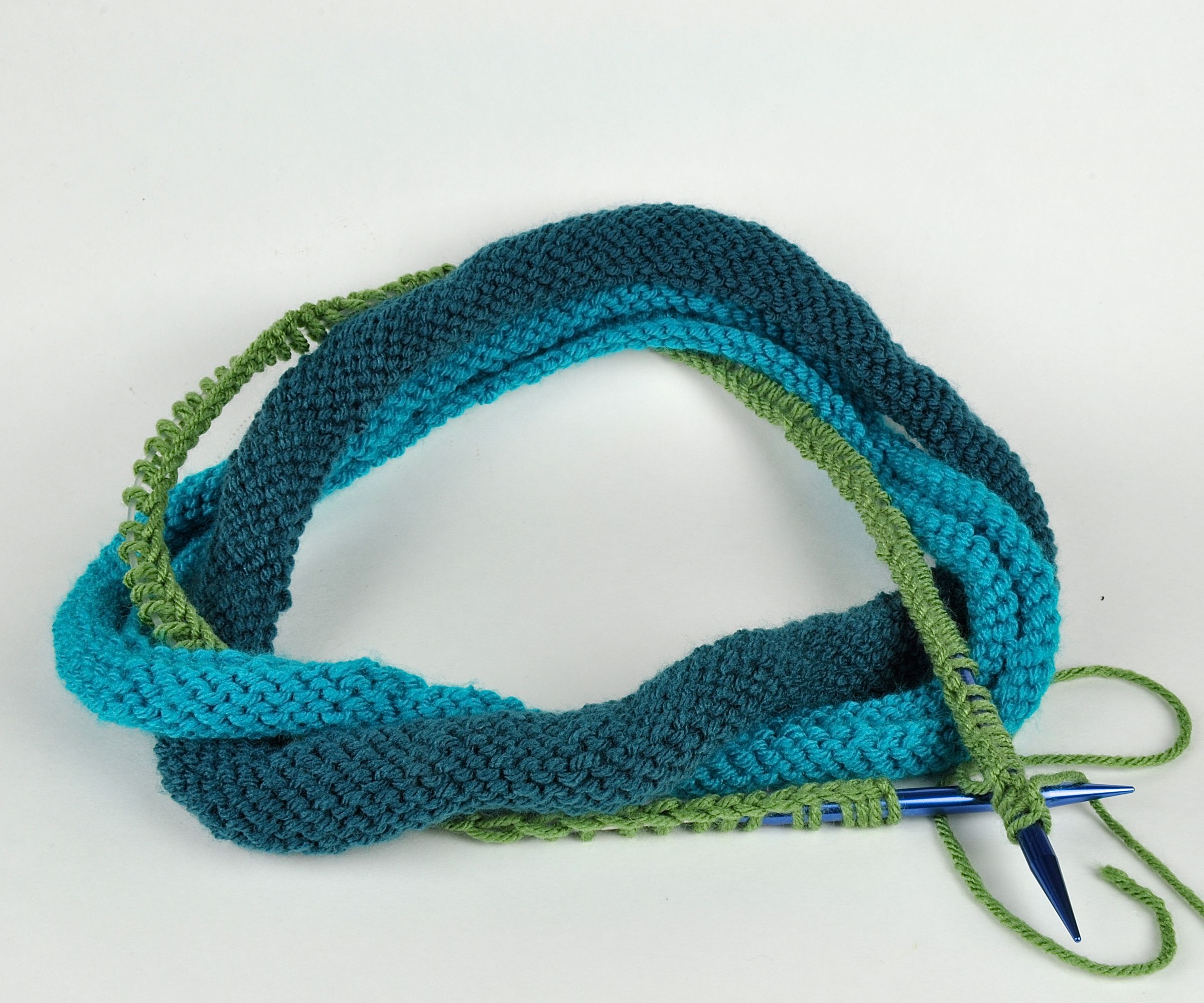 Infinity Times 7 Scarf - Knitting in a Round : 4 Steps (with Pictures ...