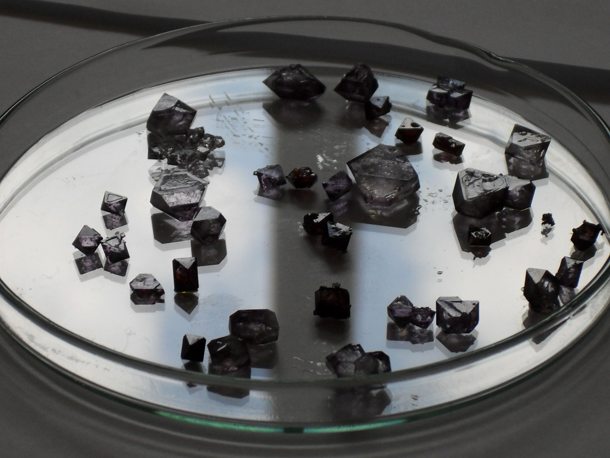 How to Grow Great Crystals : 14 Steps (with Pictures) - Instructables