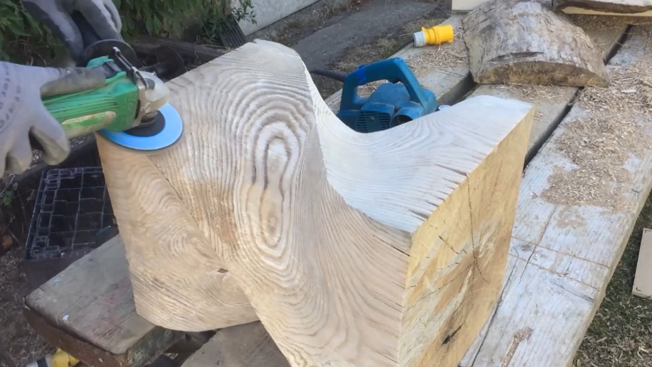 Twisted Stool / End Table : 14 Steps (with Pictures) - Instructables