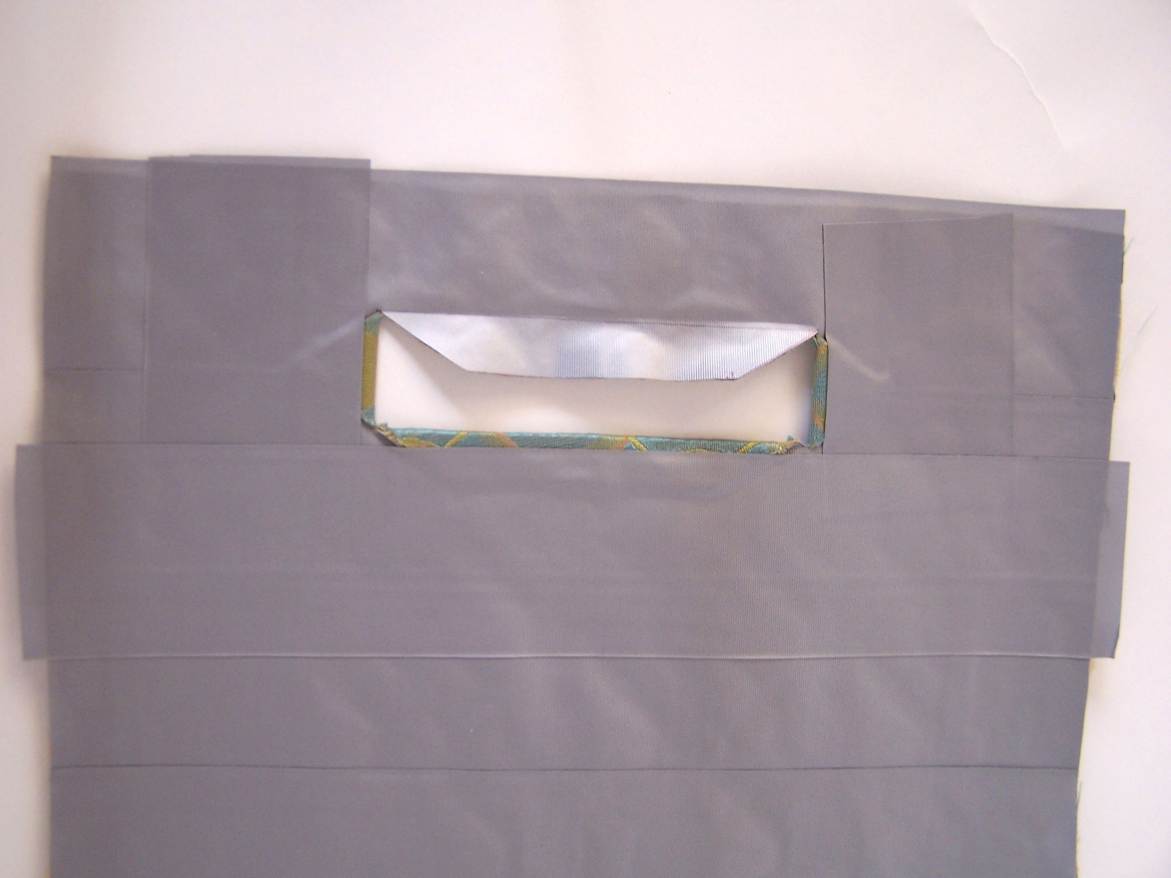 Duct Tape No-Sew Tote : 10 Steps - Instructables