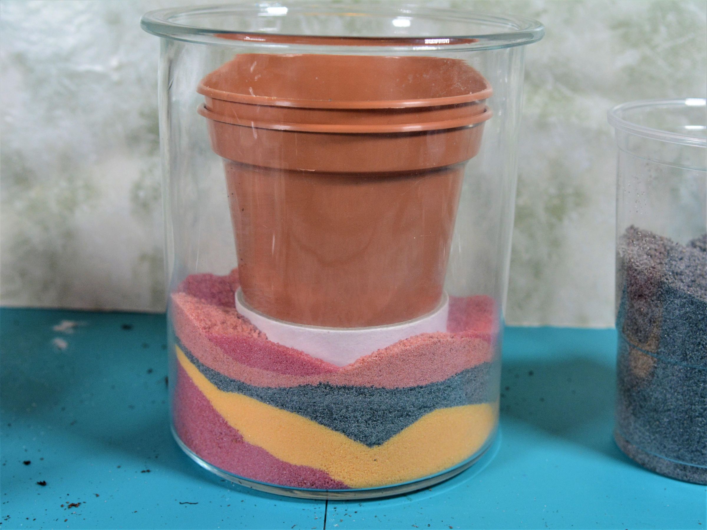 Sand Art in a Flower Pot : 4 Steps - Instructables