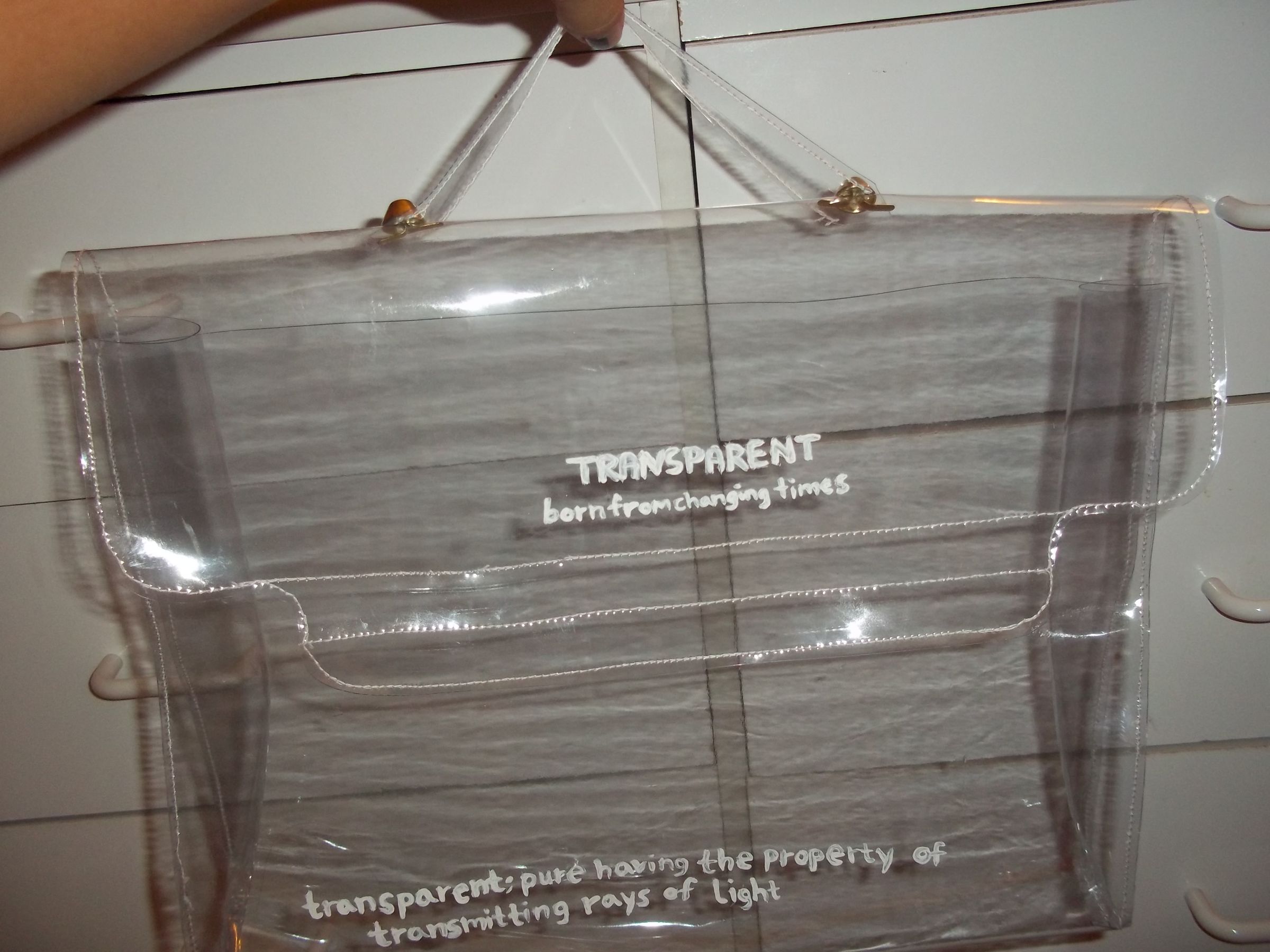 Make Your Own See Through Bag : 4 Steps (with Pictures) - Instructables