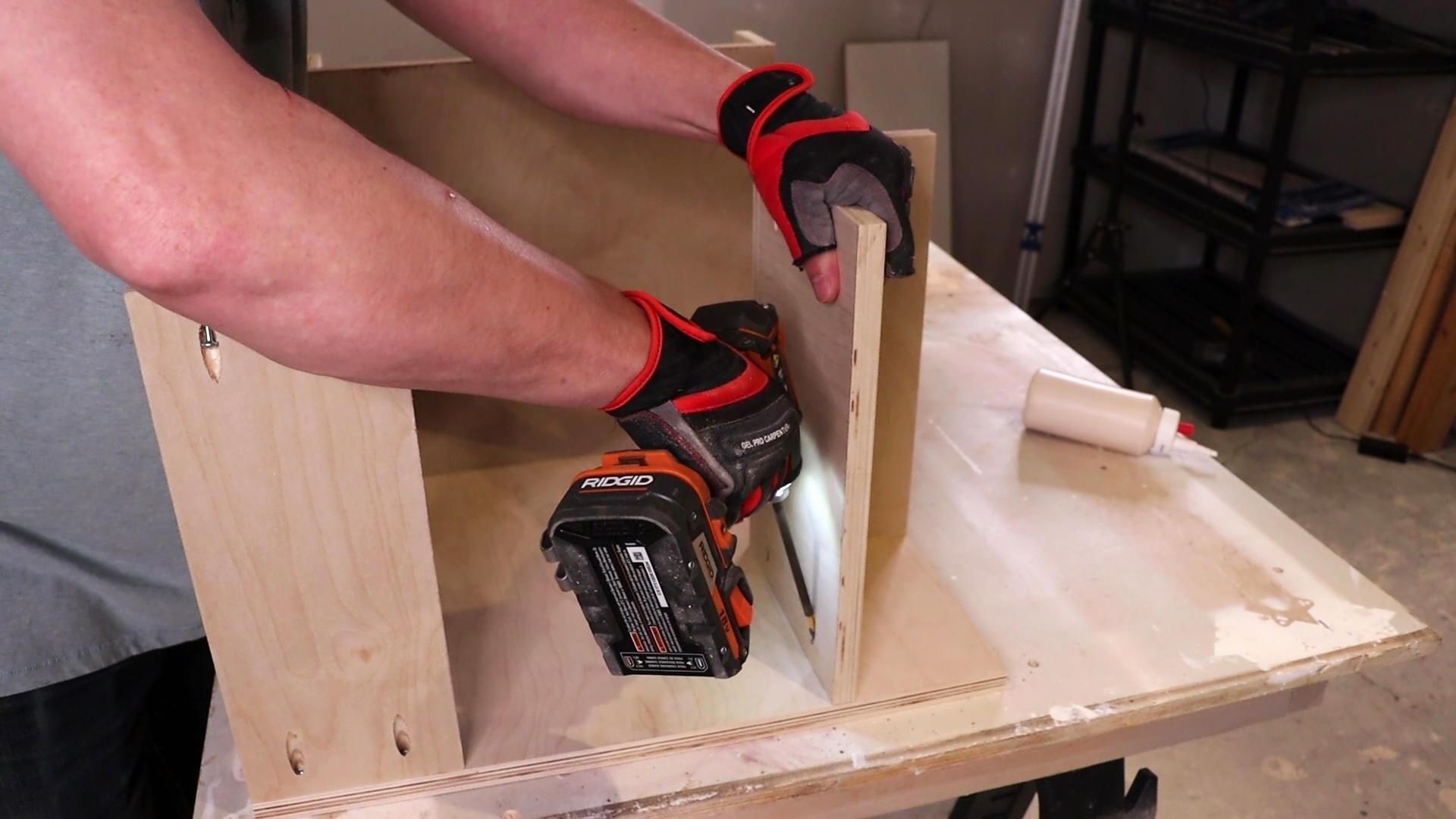 DIY Computer Desk | Cable Management, Storage, LED's : 13 Steps (with ...