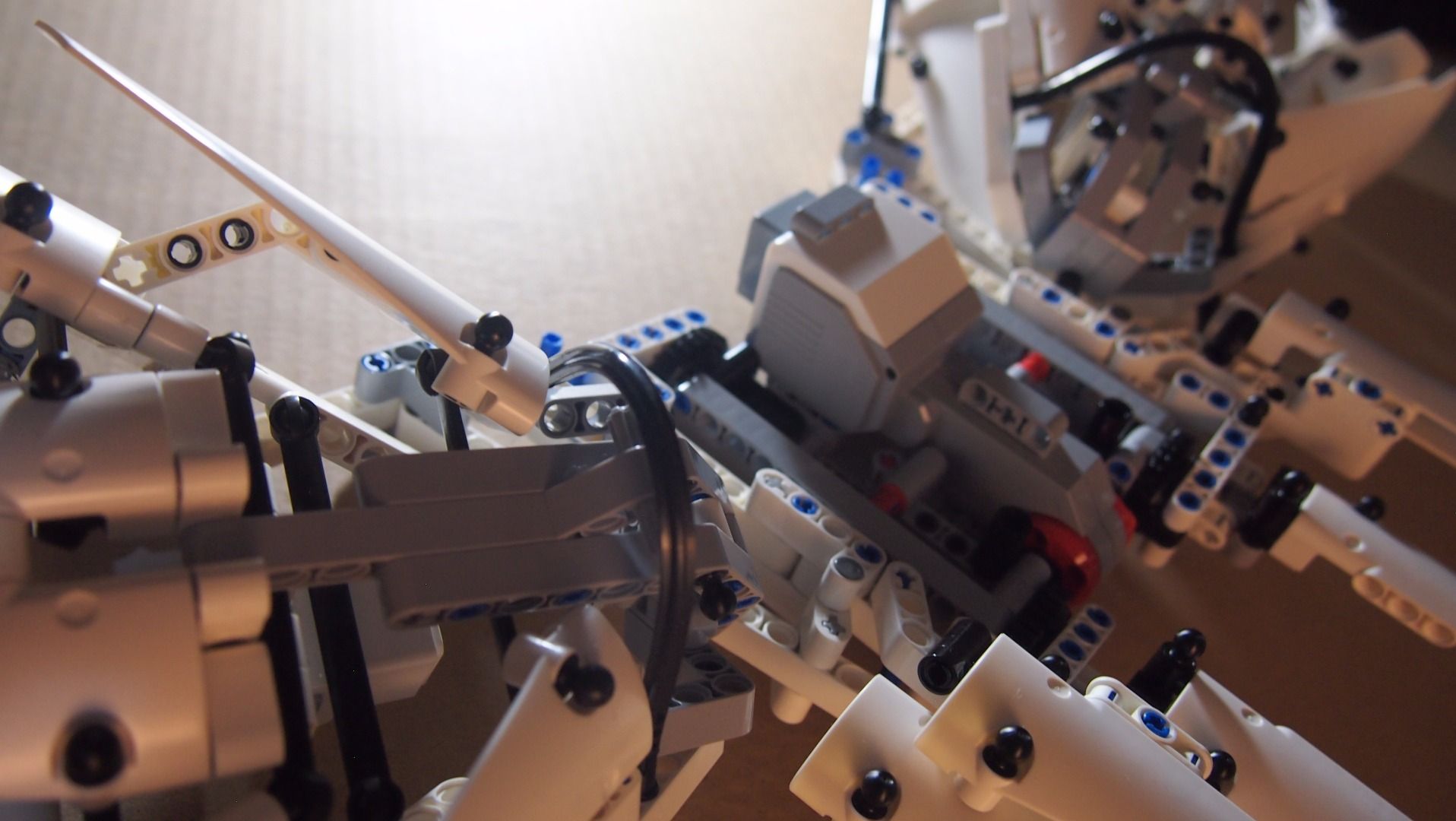 BADASS MECHATRONIC LEGO-MINDSTORMS WINGS : 18 Steps (with Pictures ...