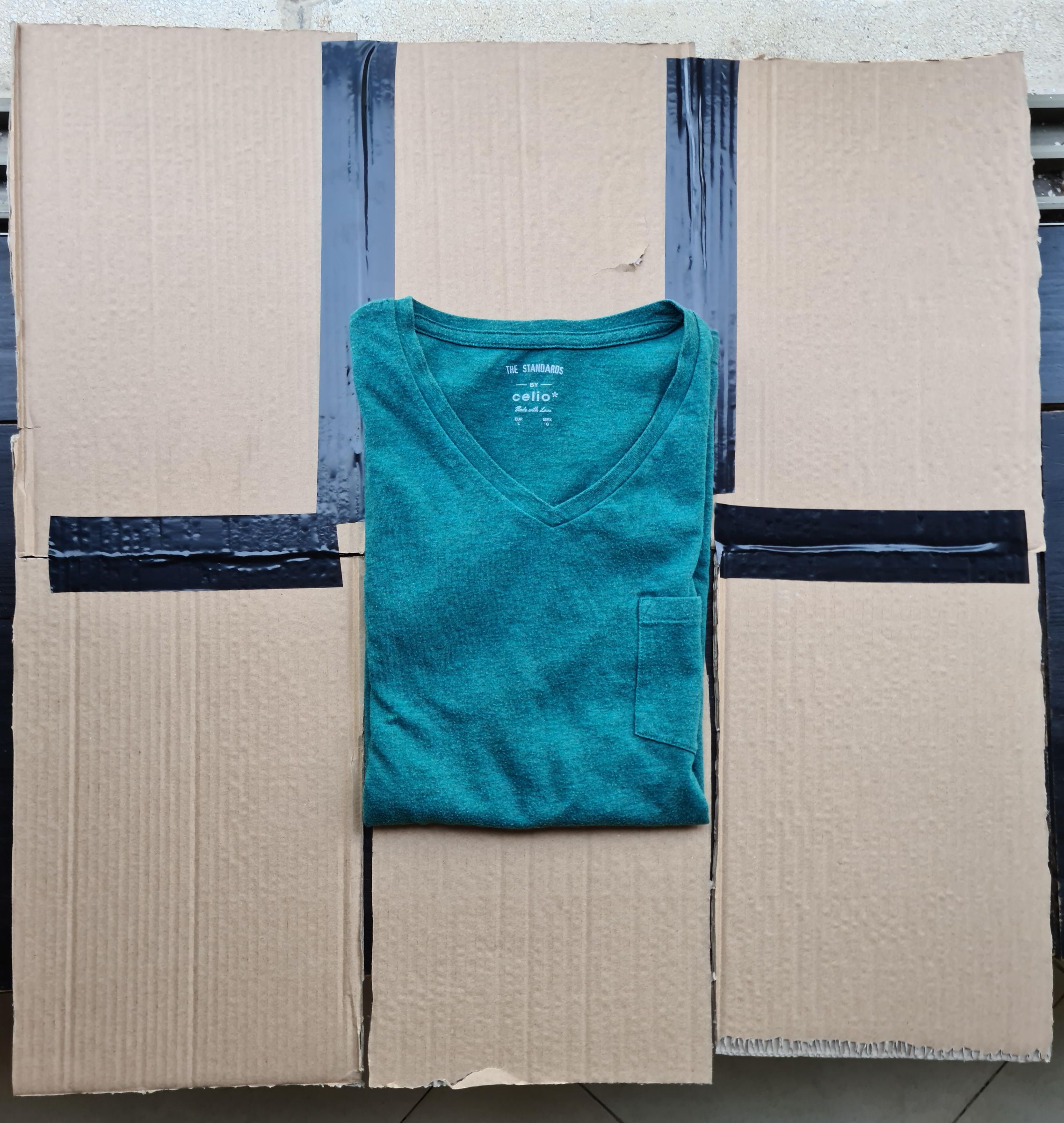 Shirt Folding Cardboard : 4 Steps - Instructables