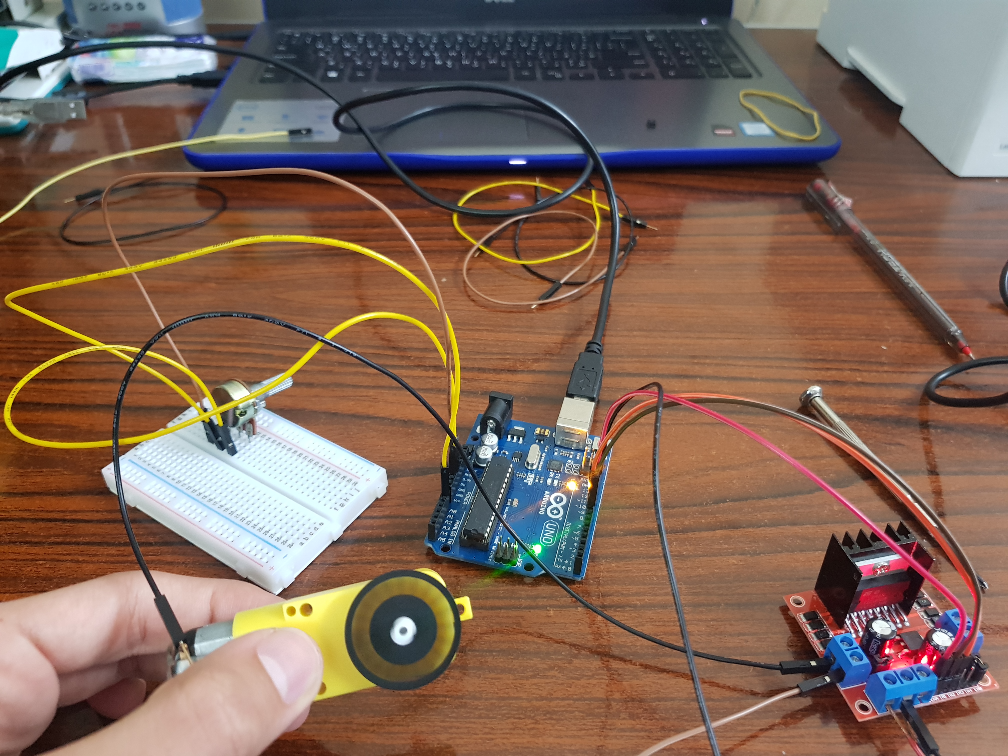 Control DC Motor Speed Using Potentiometer + L298n + Arduino ...