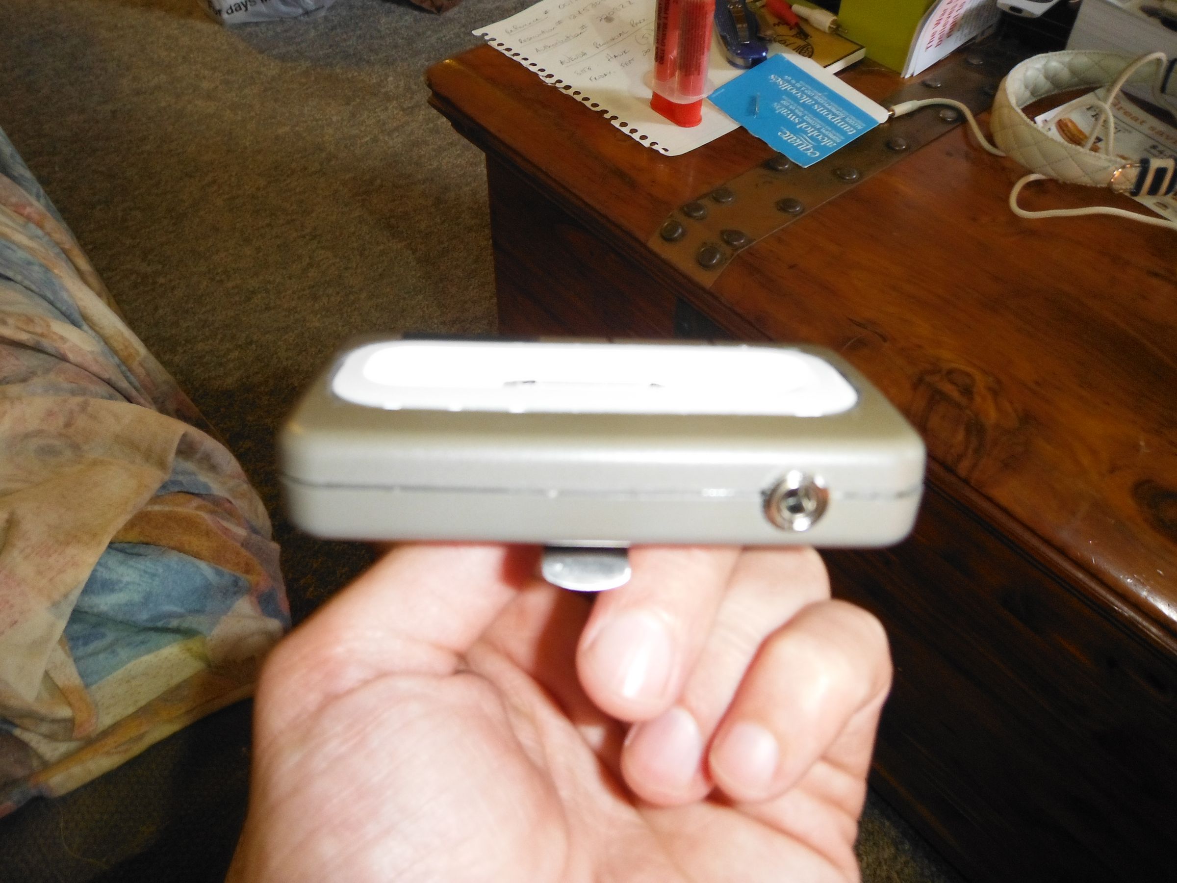 Make a 30 Pin IPod Cradle Out of a Garage Door Opener Remote ...