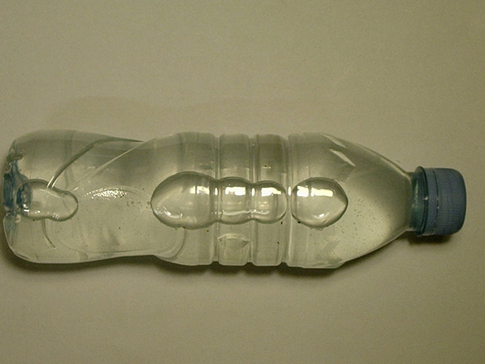 Make a Water Bottle Capacitor : 11 Steps - Instructables