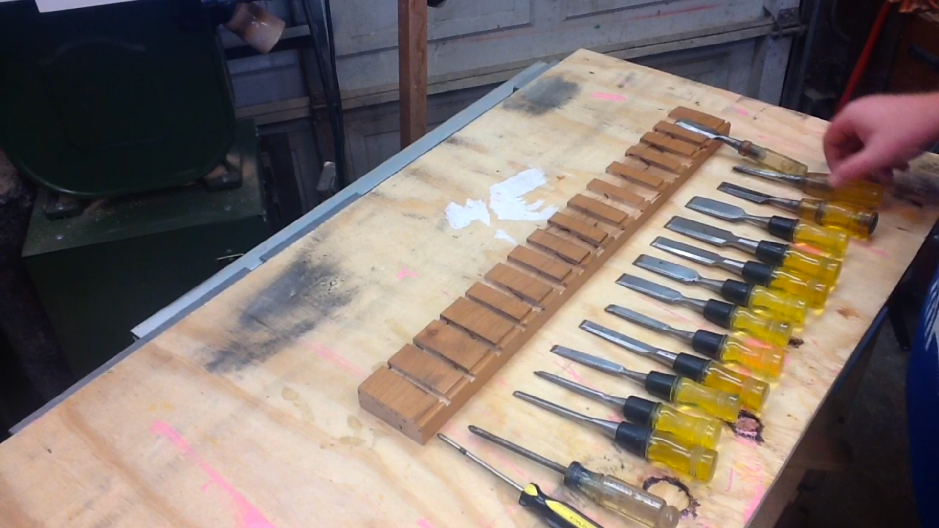 The Most Awesome Chisel Rack Ever : 10 Steps (with Pictures ...
