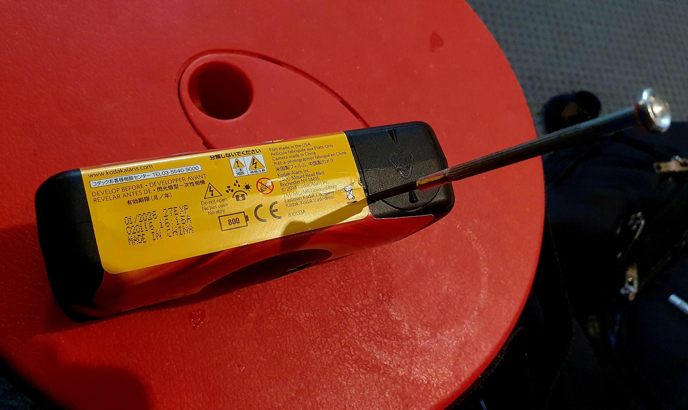 Reloading Kodak's Disposable Camera With Film : 10 Steps - Instructables