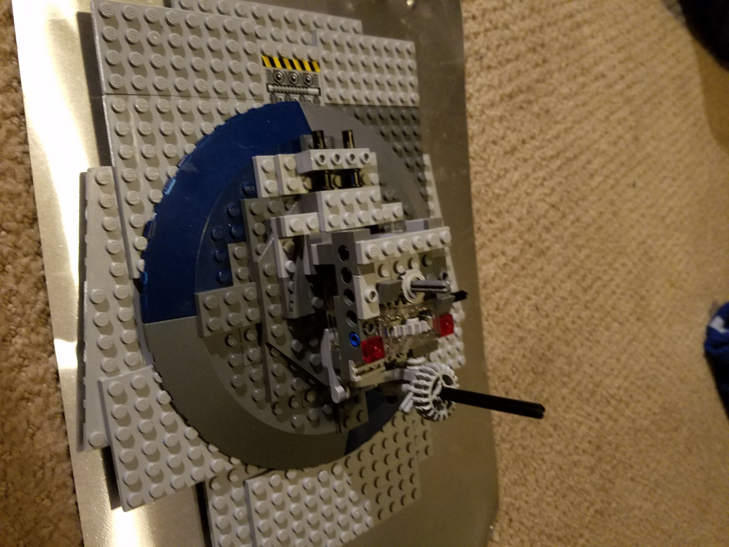 DIY Lego Orrery (Star Wars Style) : 11 Steps (with Pictures ...