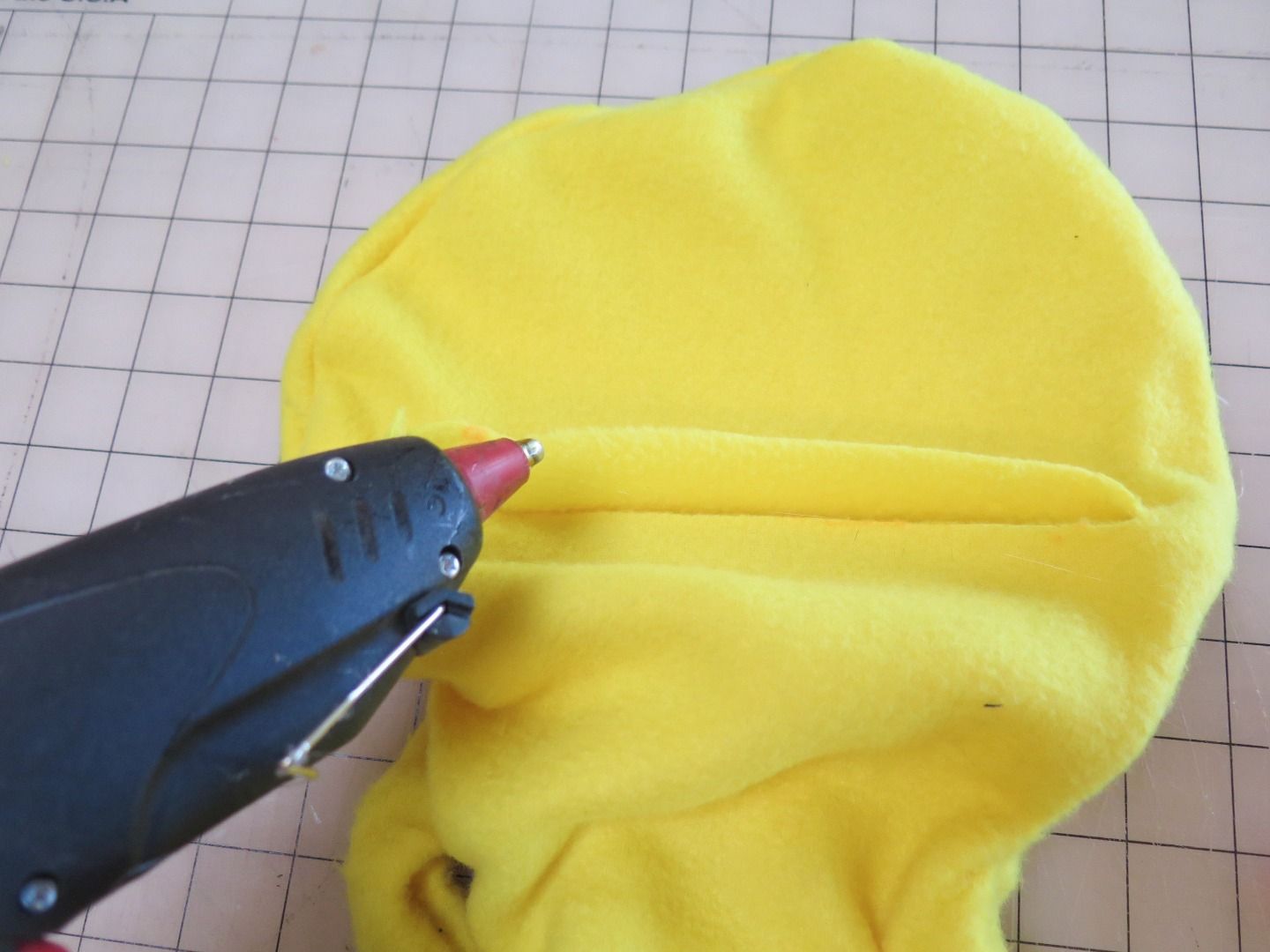 Make a Muppet Puppet! : 10 Steps (with Pictures) - Instructables