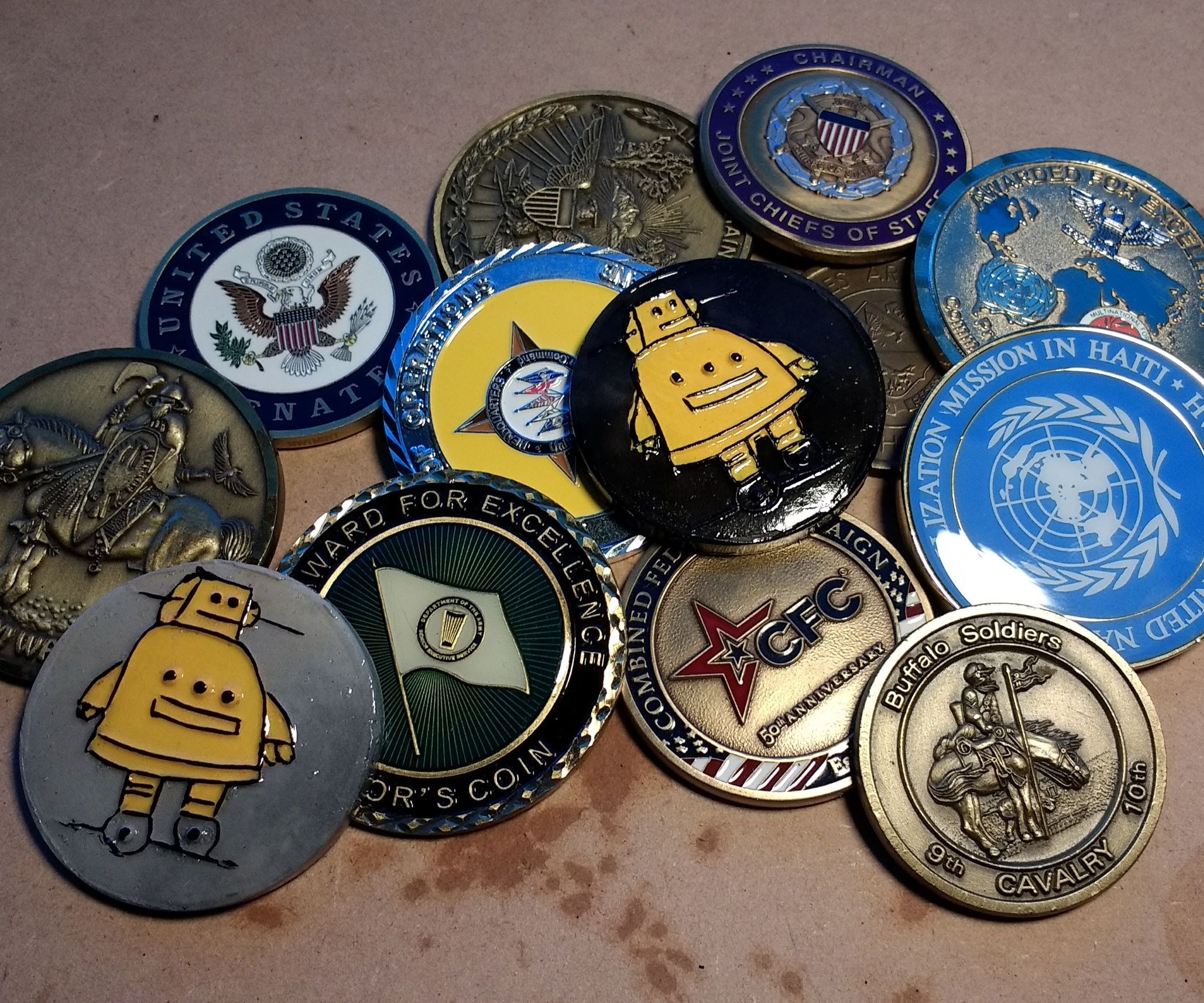 Make Your Own Challenge Coin or Geocaching Token : 13 Steps (with ...