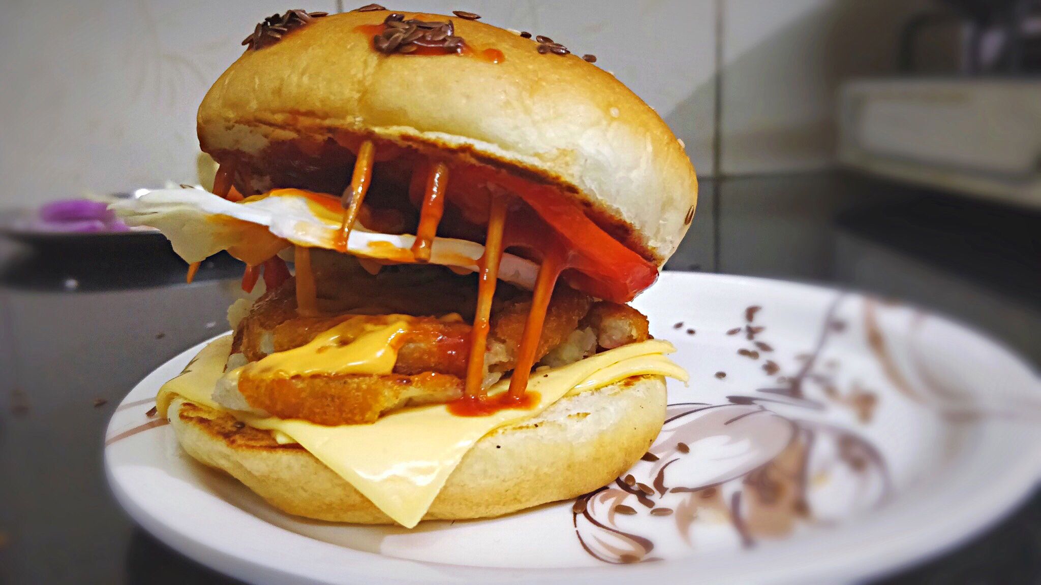 Cheese Spider Burger : 9 Steps (with Pictures) - Instructables