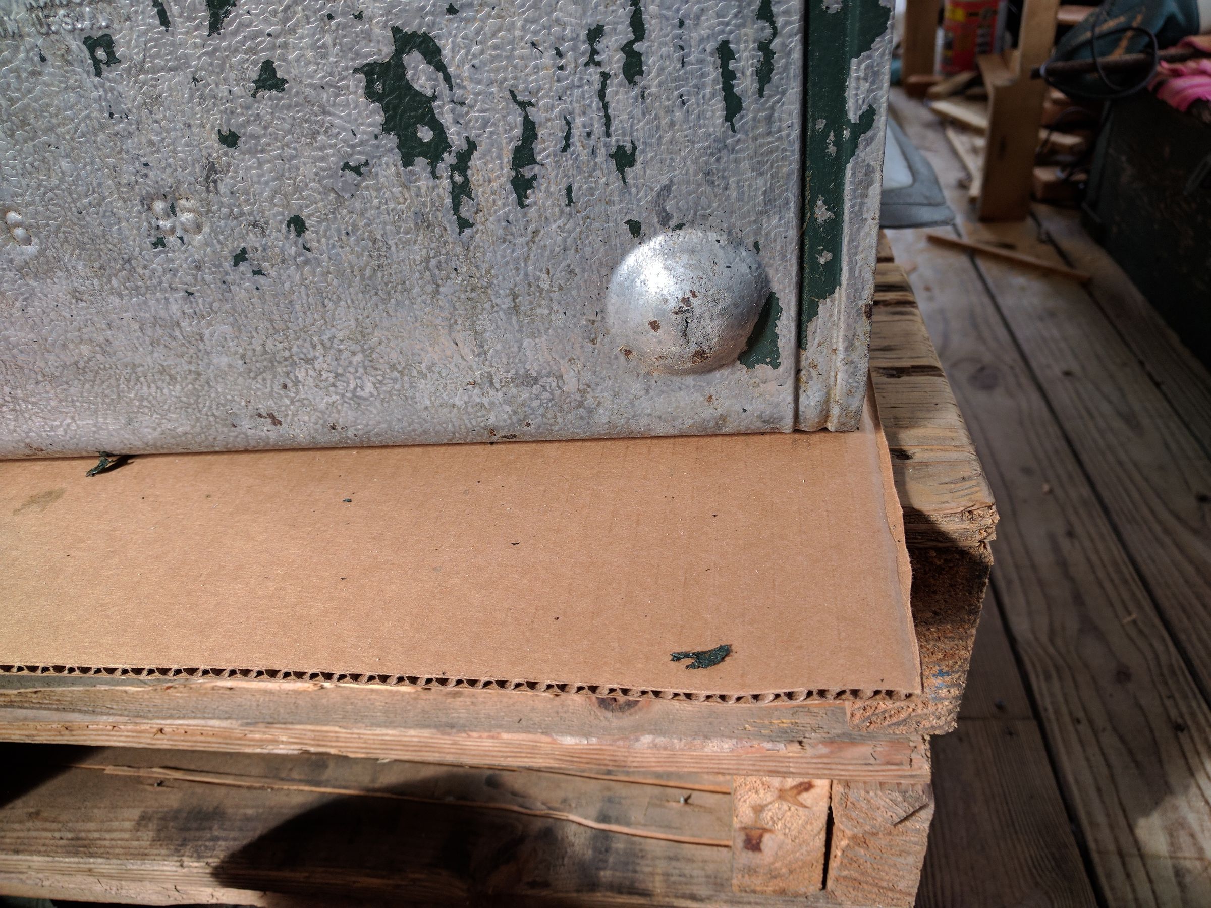 Coleman Stove (case) Refurbished : 8 Steps (with Pictures) - Instructables